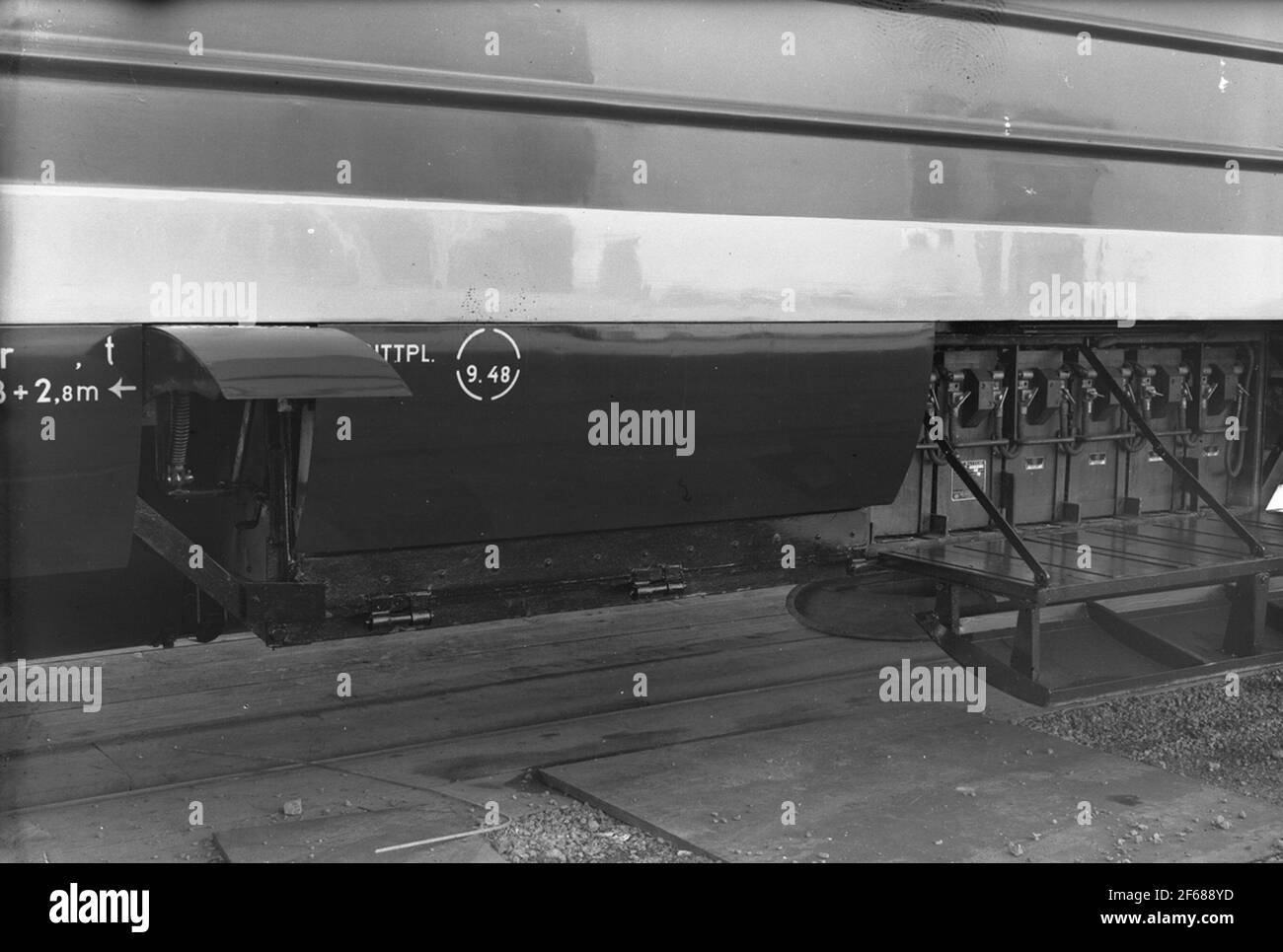 Cover management Black and White Stock Photos & Images - Alamy