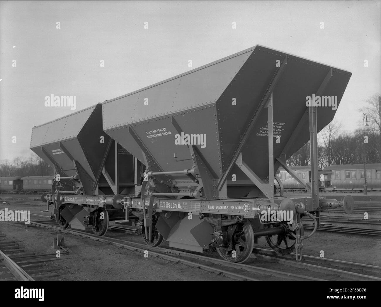 The state railways, SJ CFD's service trolley, TJV, 3 and 4 under audit ...