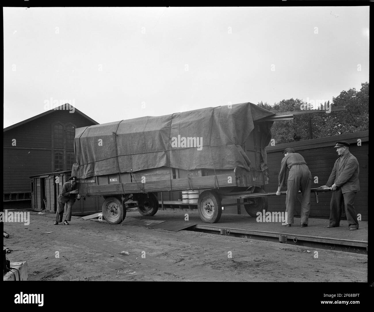 Arbete hi-res stock photography and images - Alamy