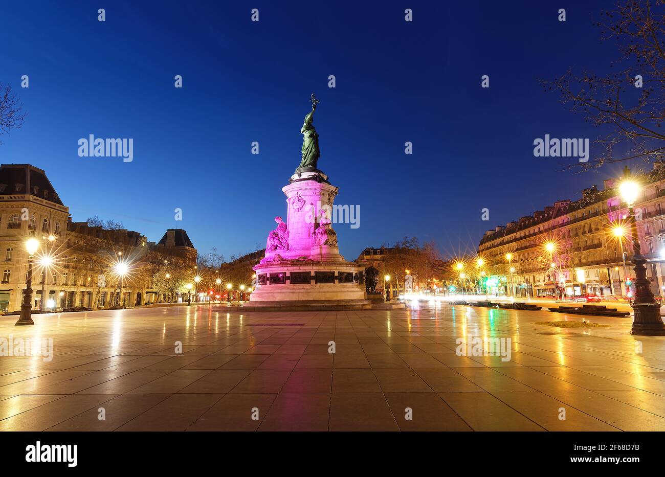 Monument to the republic at night . It is bronze statue of Marianne, a personification of the ...