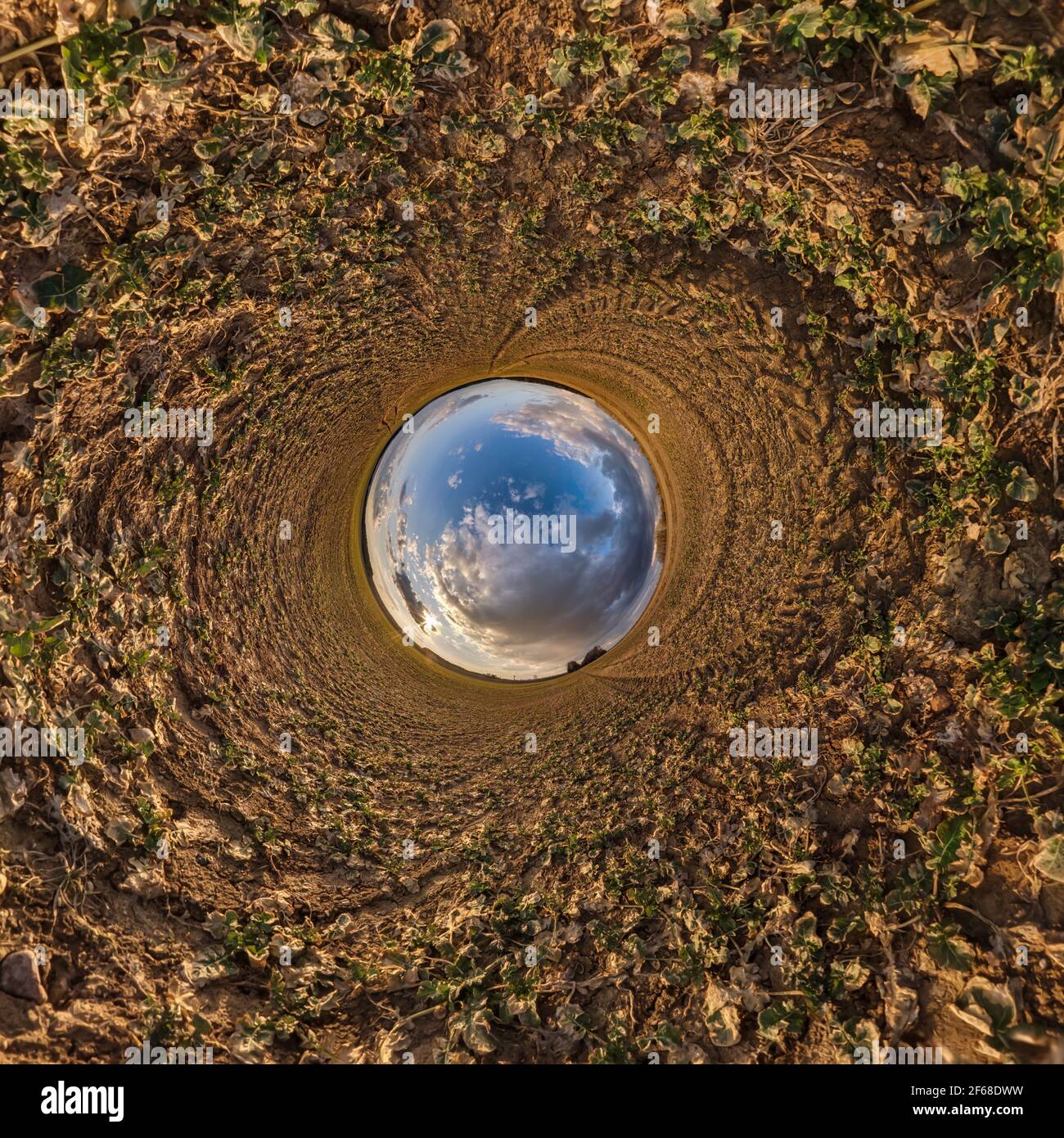 Earth curvature ground hi-res stock photography and images - Alamy