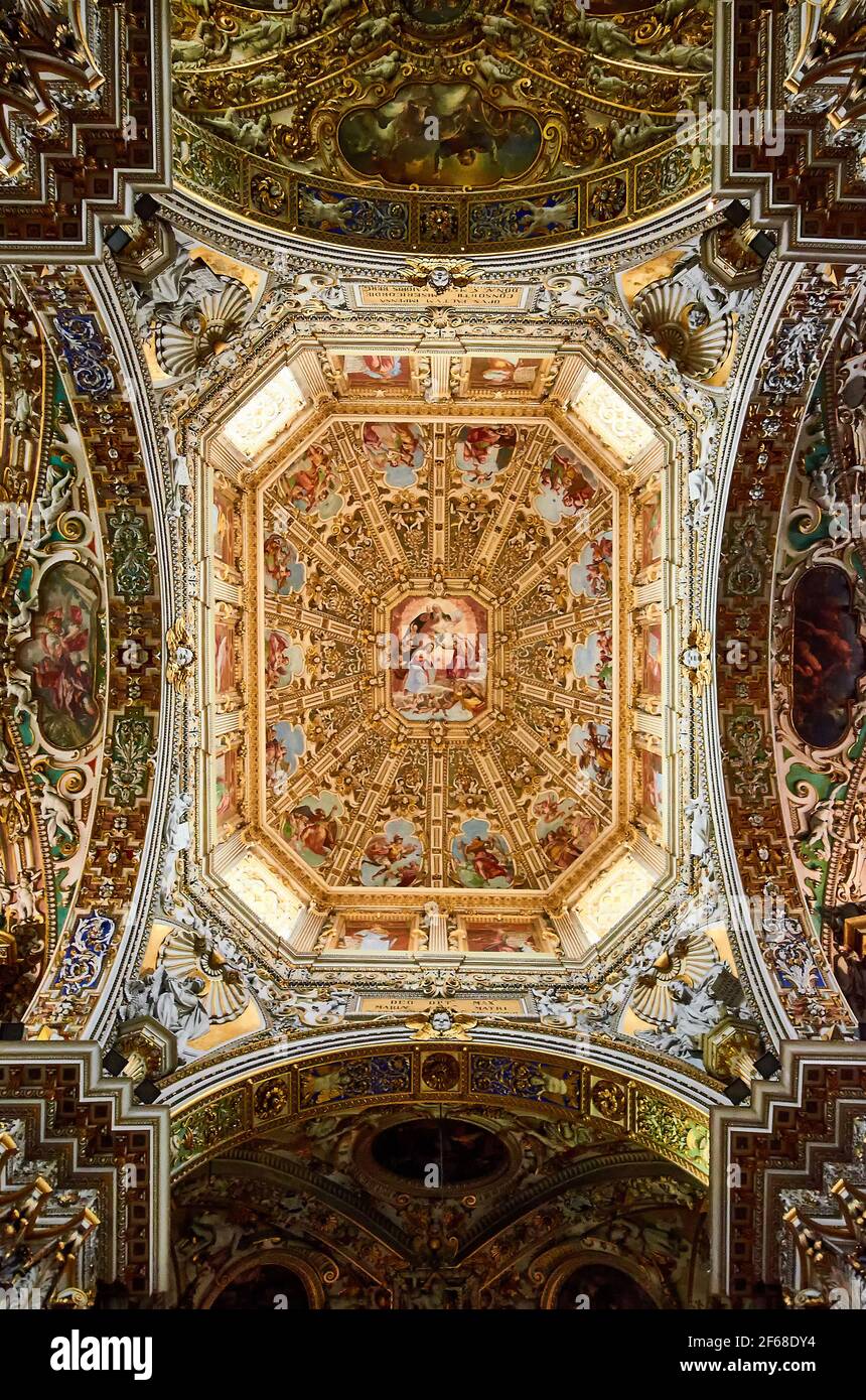 San Alessandro Cathedral in Bergamo Stock Photo - Alamy