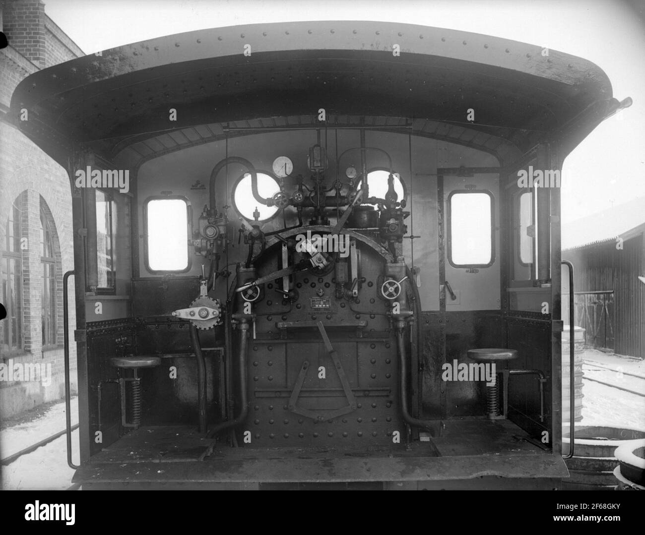 Locomotive cab freight interior hi-res stock photography and images - Alamy