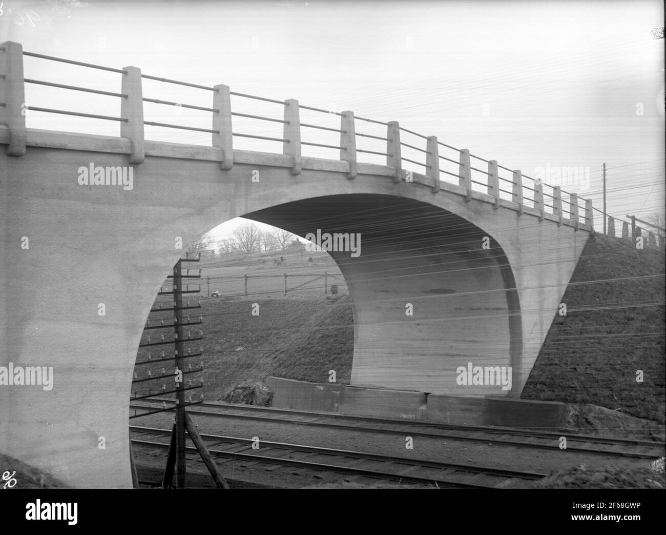 Road bridge over railway. Järna - Åby Stock Photo - Alamy