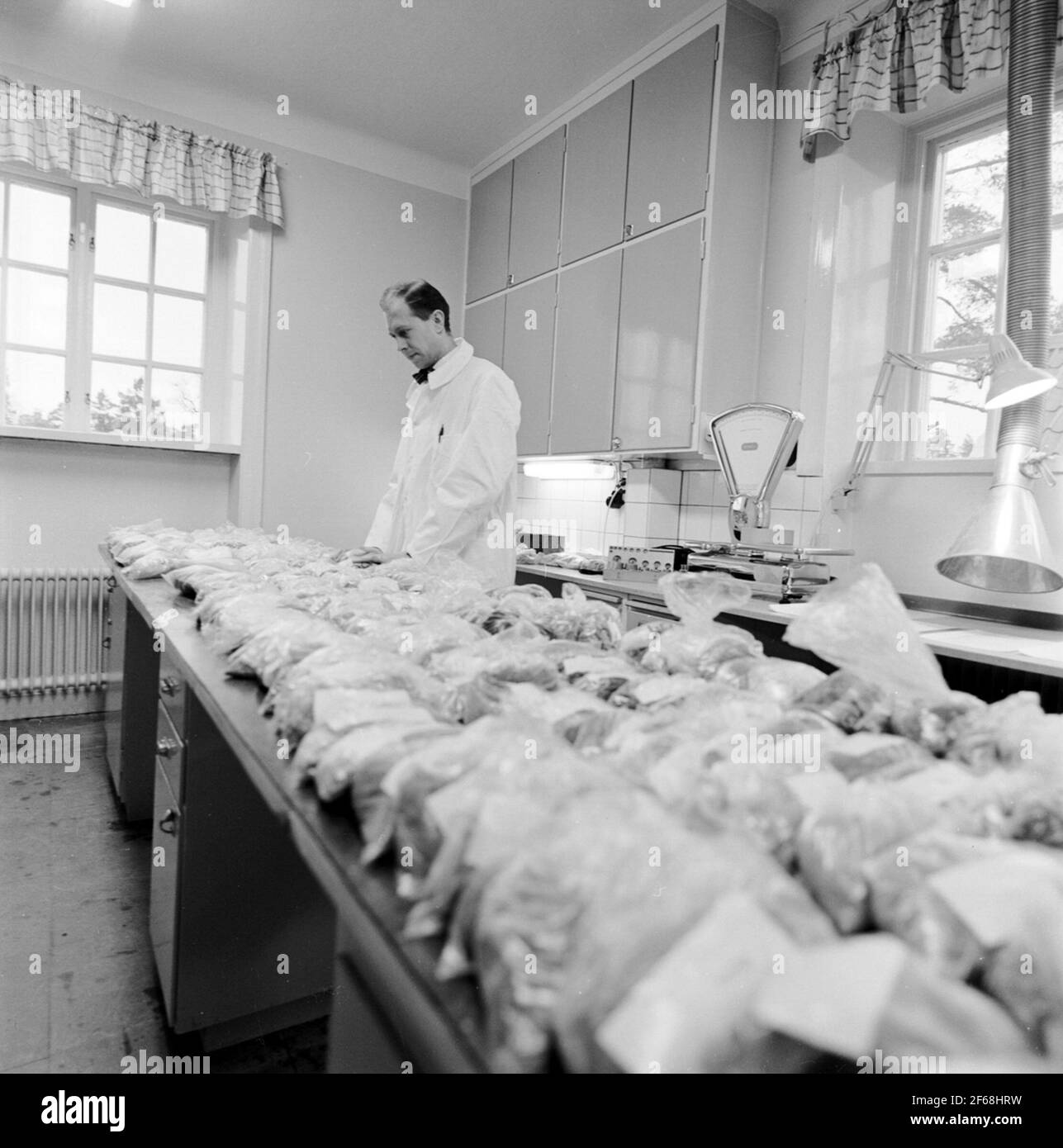 Geotechnical laboratory hi-res stock photography and images - Alamy