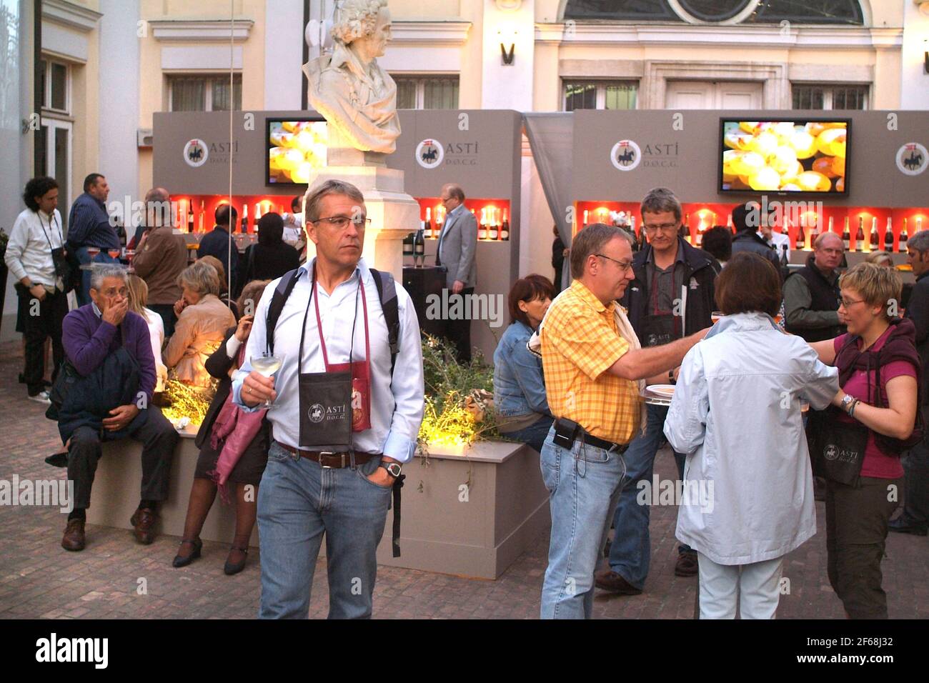 Douja High Resolution Stock Photography and Images - Alamy