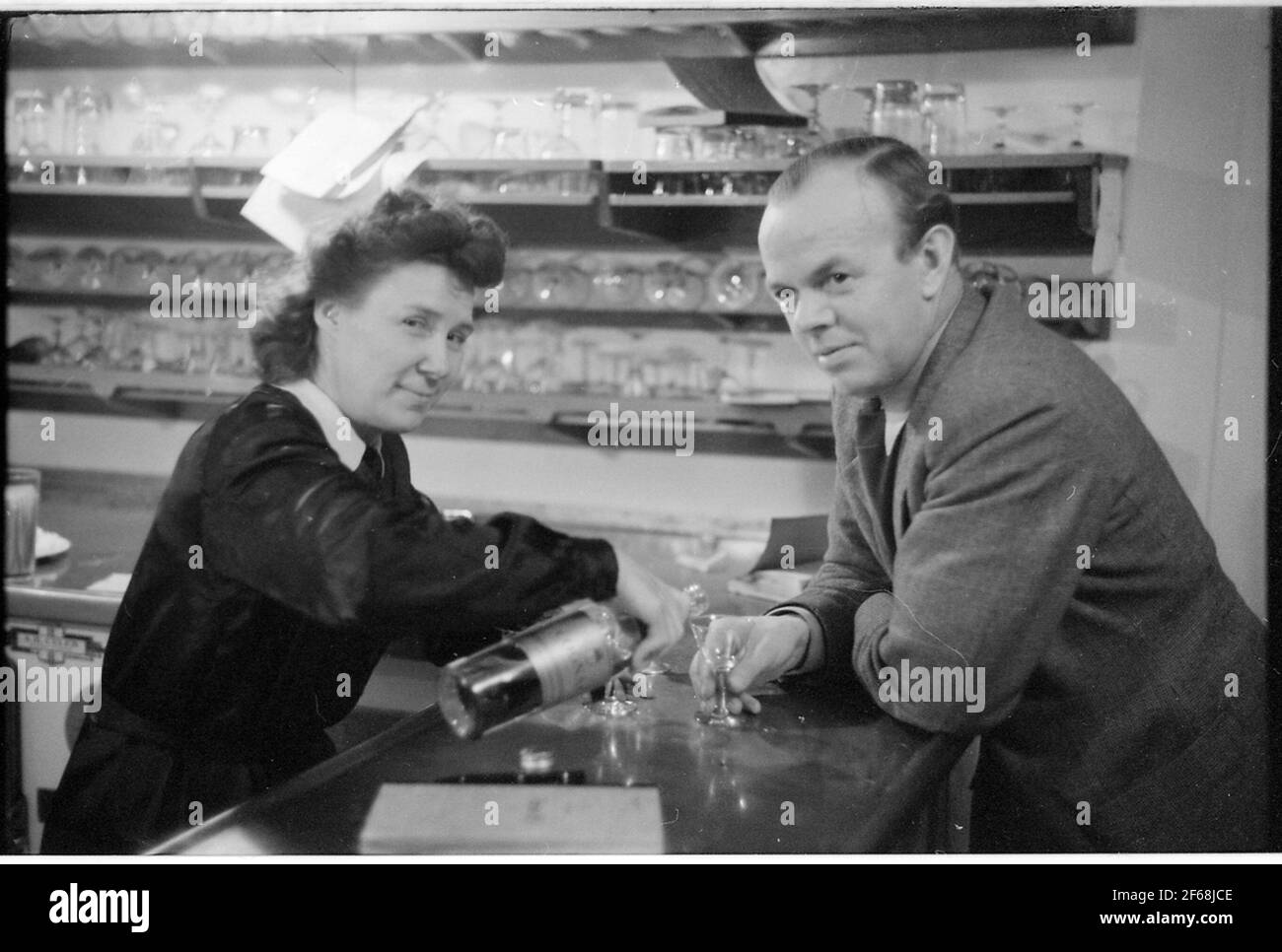 Serving board Black and White Stock Photos & Images - Alamy