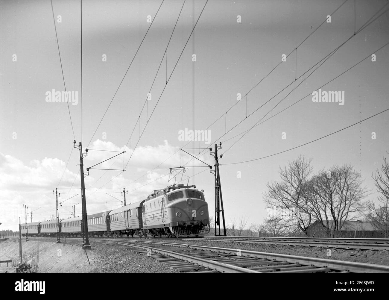 The state's railways, SJ Ra 847. Nice train with Ra-Lok Stock Photo - Alamy