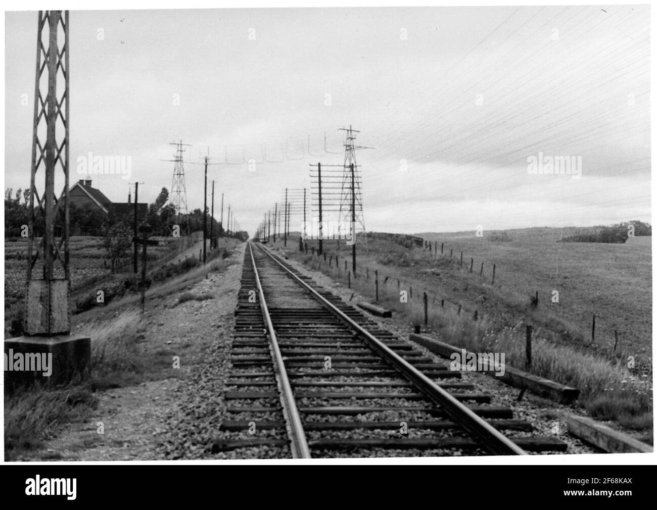 Line picture, on the route between Gunnarstorp and Bjuv Stock Photo - Alamy