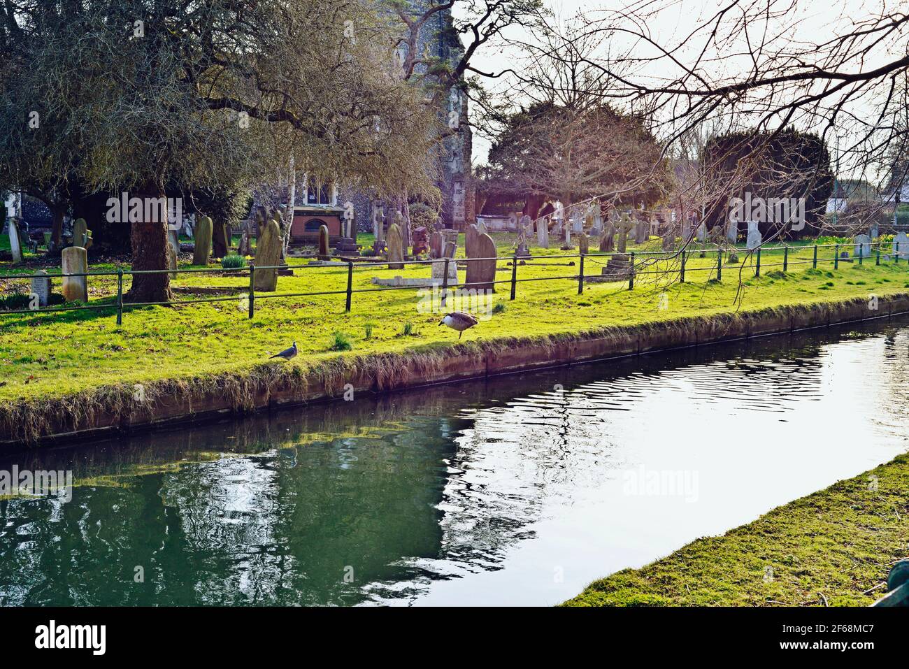 Broxbourne church hi-res stock photography and images - Alamy