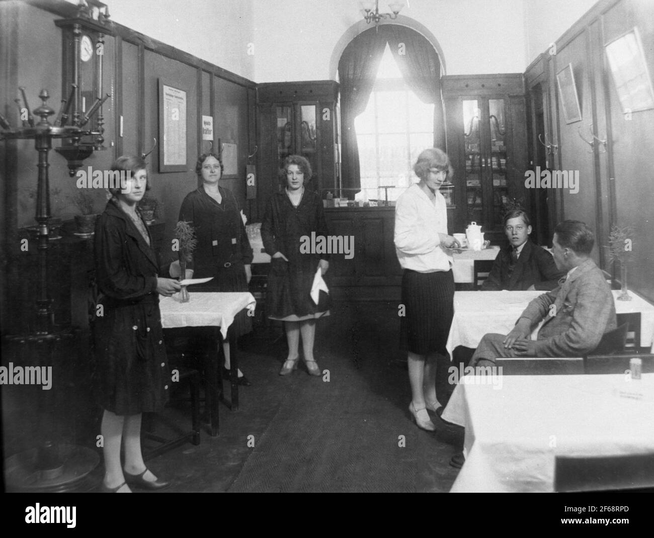 Railroad restaurant, interior Stock Photo - Alamy
