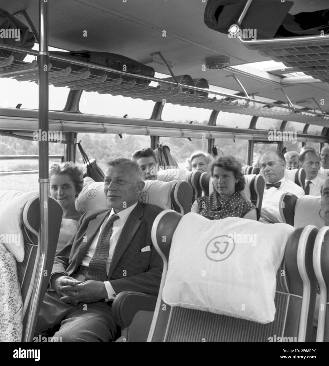 Tourist bus SJ 2375 Stock Photo - Alamy