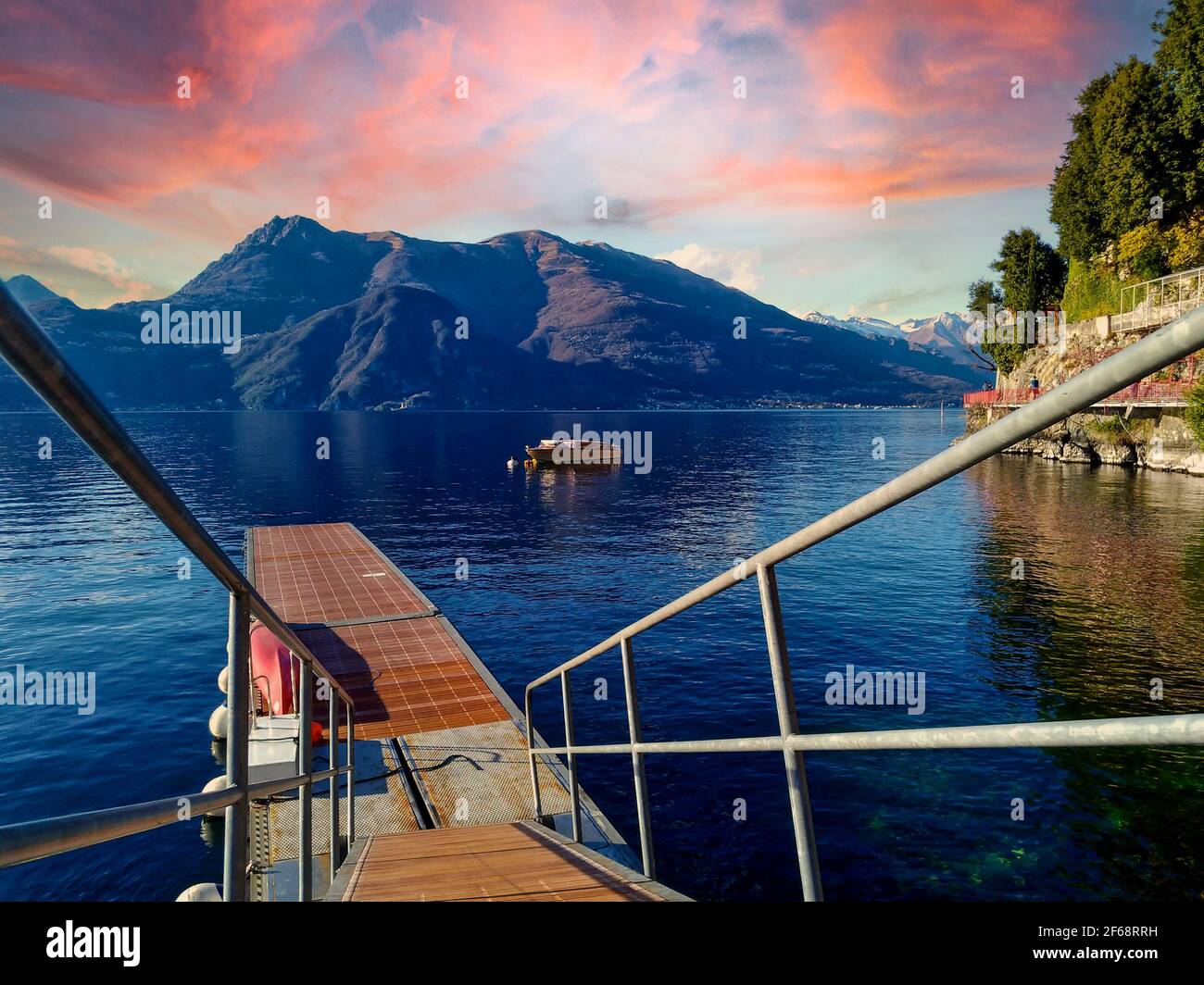 Varenna scenic sunset view in como lake hi-res stock photography and ...