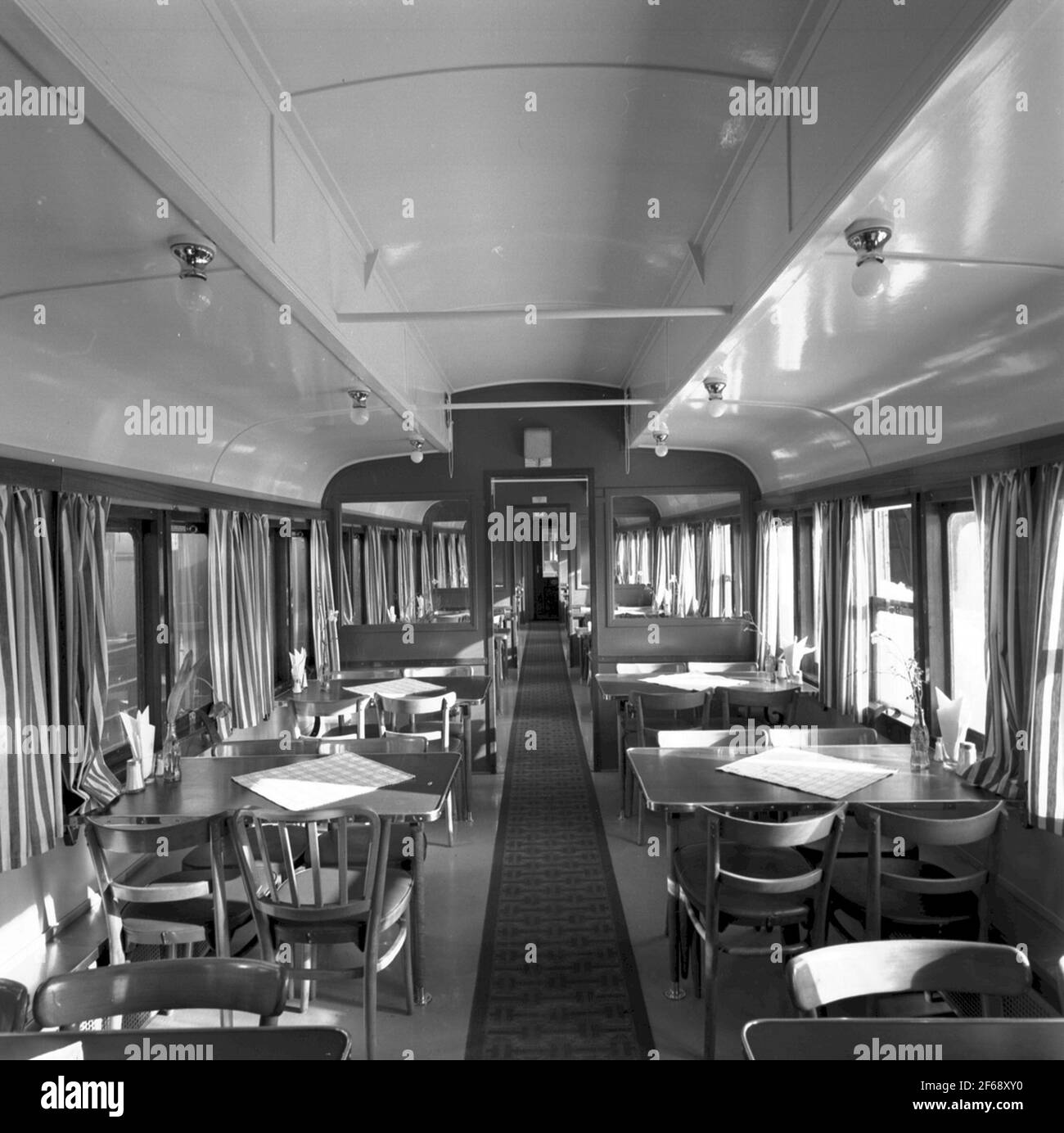 Landscape train in mountain Black and White Stock Photos & Images - Alamy