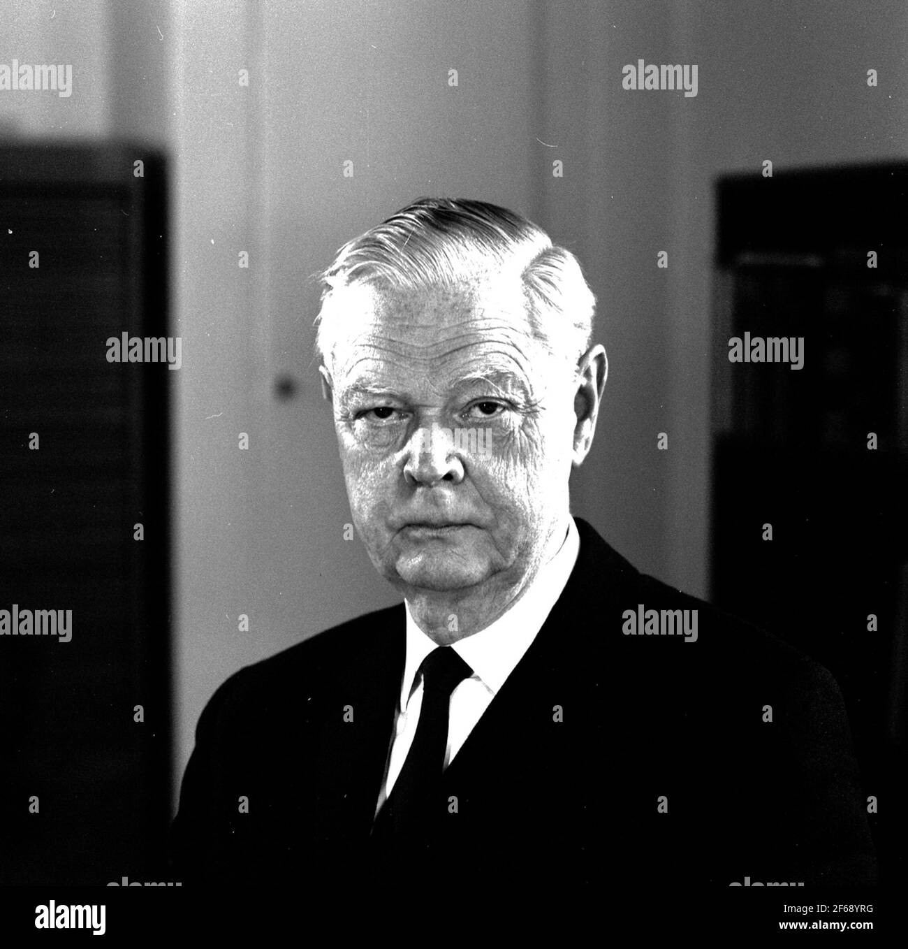 Bureau chief, BRC, H. Siedman Stock Photo - Alamy