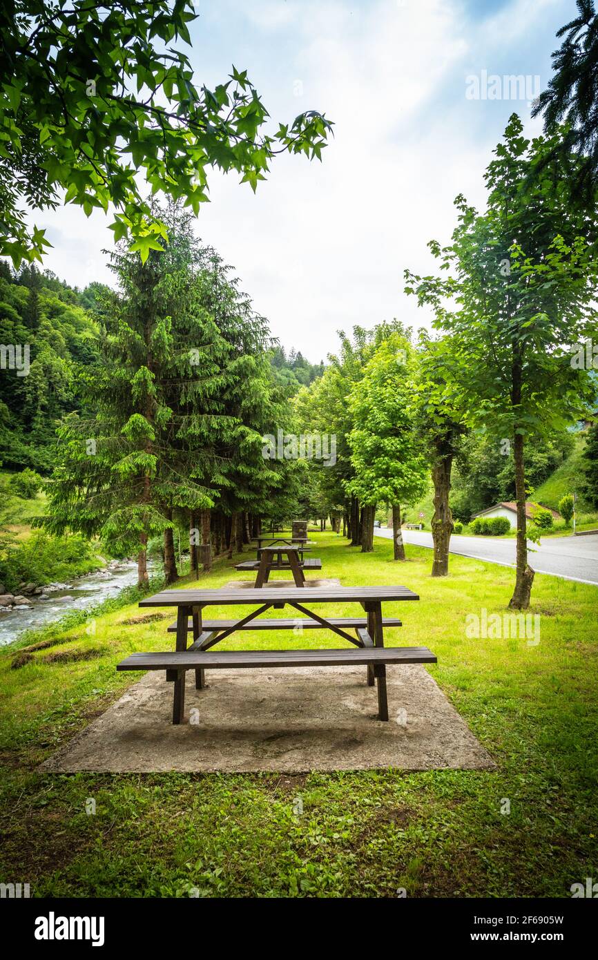 Stunning wide open spaces hi-res stock photography and images - Alamy