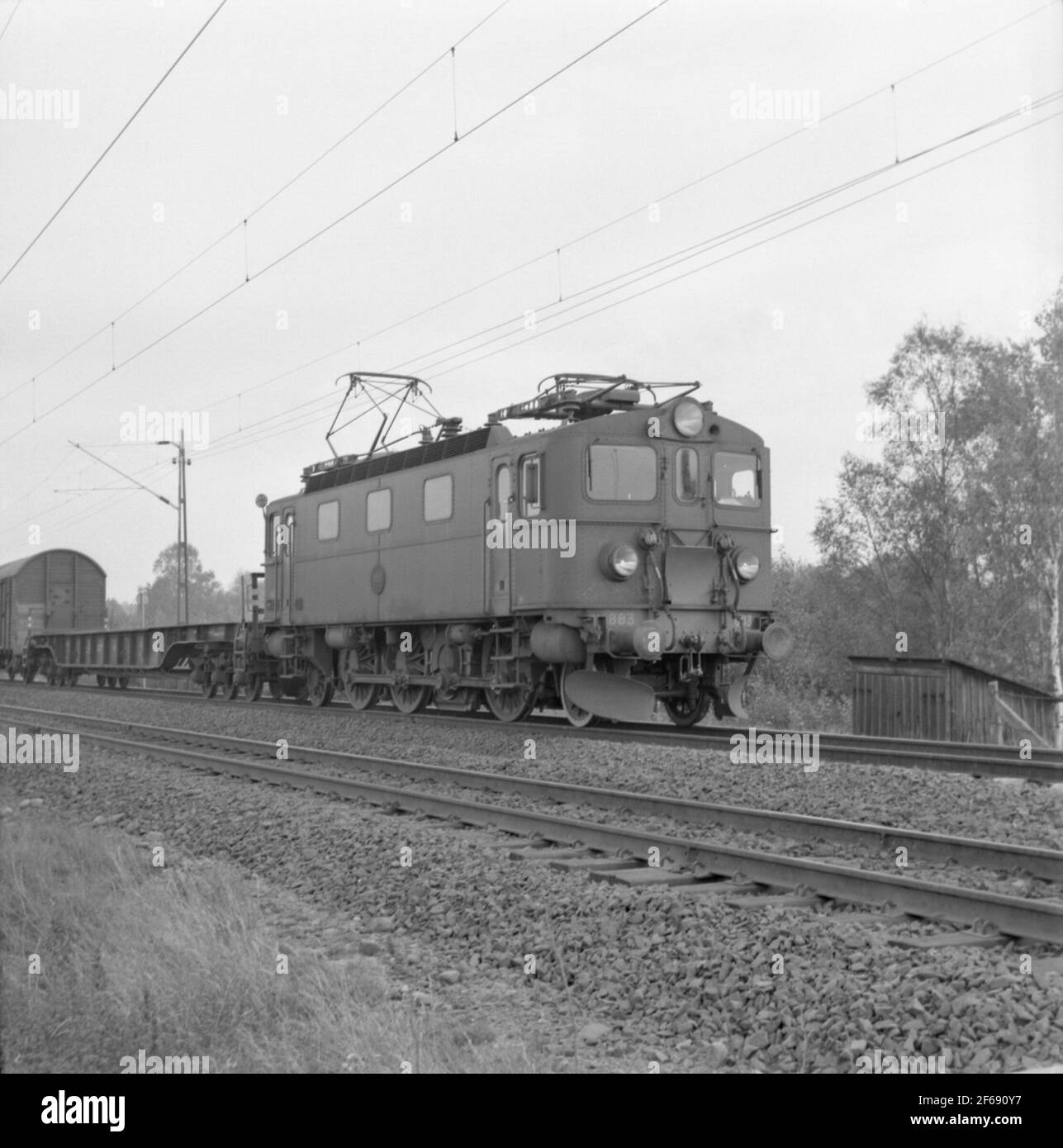 The state's railways, SJ Da 883 by train Stock Photo - Alamy