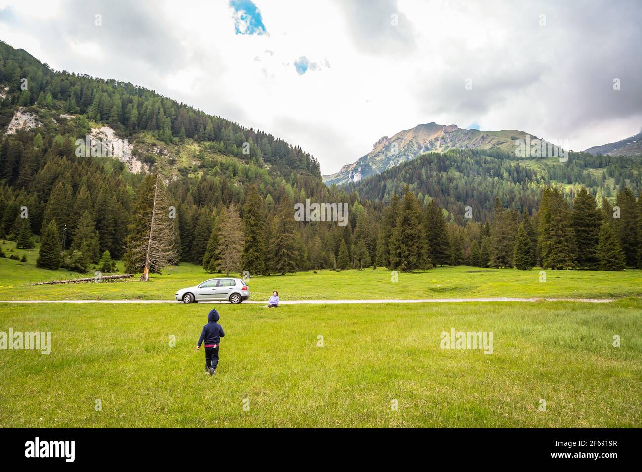 Spring time splendor hi-res stock photography and images - Alamy