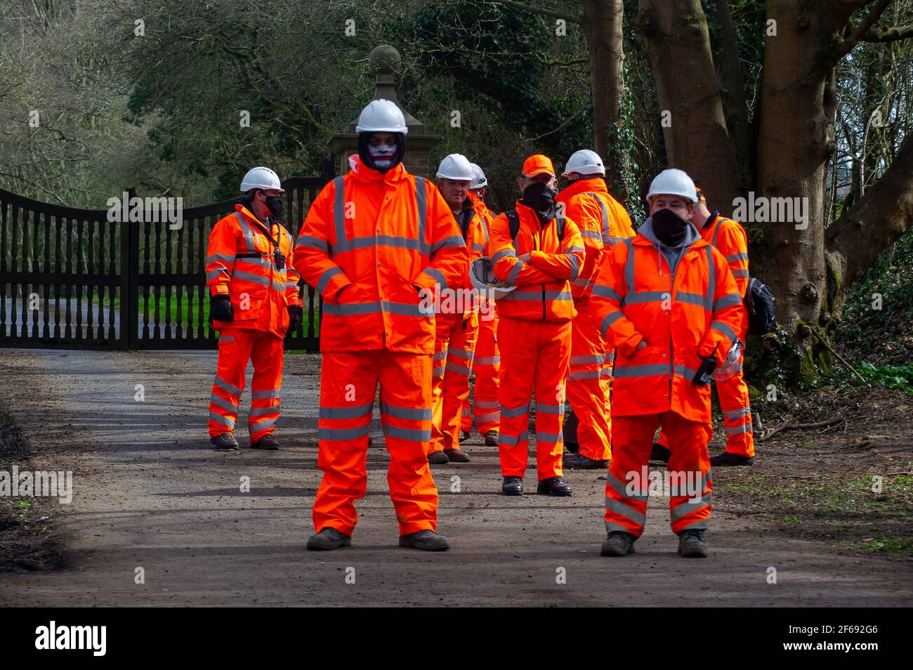 Hs2 tree grabbers hi-res stock photography and images - Alamy