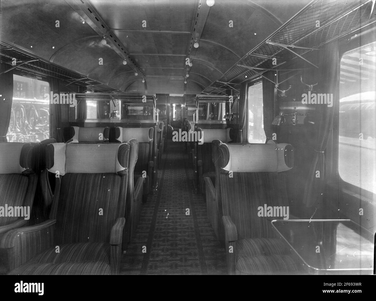 Salon wagon SJ BO5B 3605 Stock Photo - Alamy