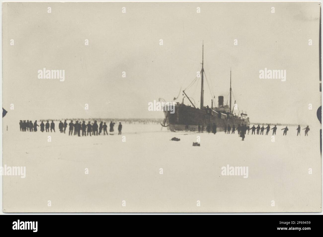 Baltic winter cargo vessel hi-res stock photography and images - Alamy