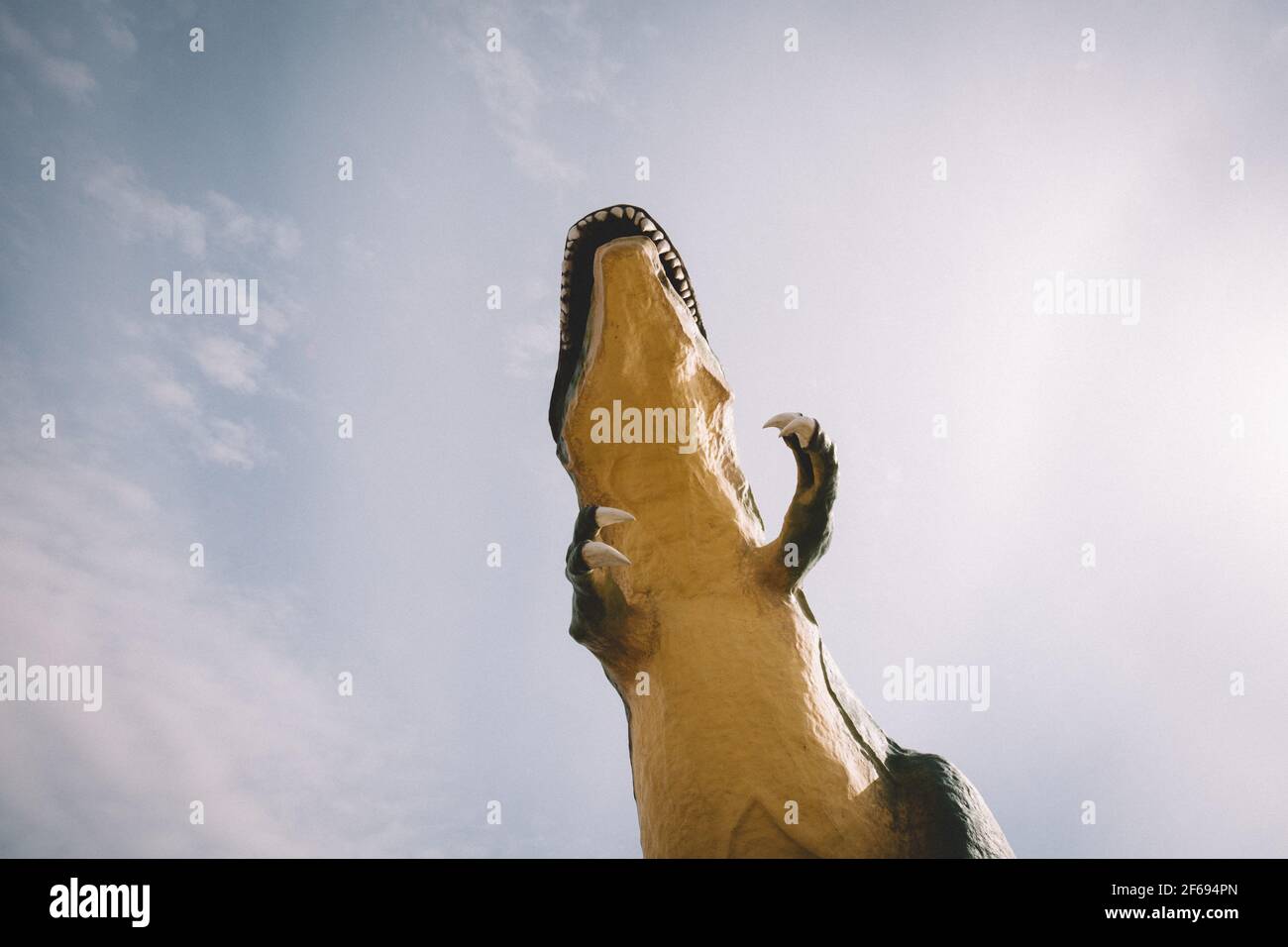 Giant t rex hi-res stock photography and images - Alamy