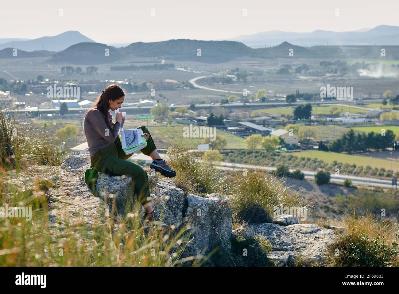 Geographer hi-res stock photography and images - Alamy