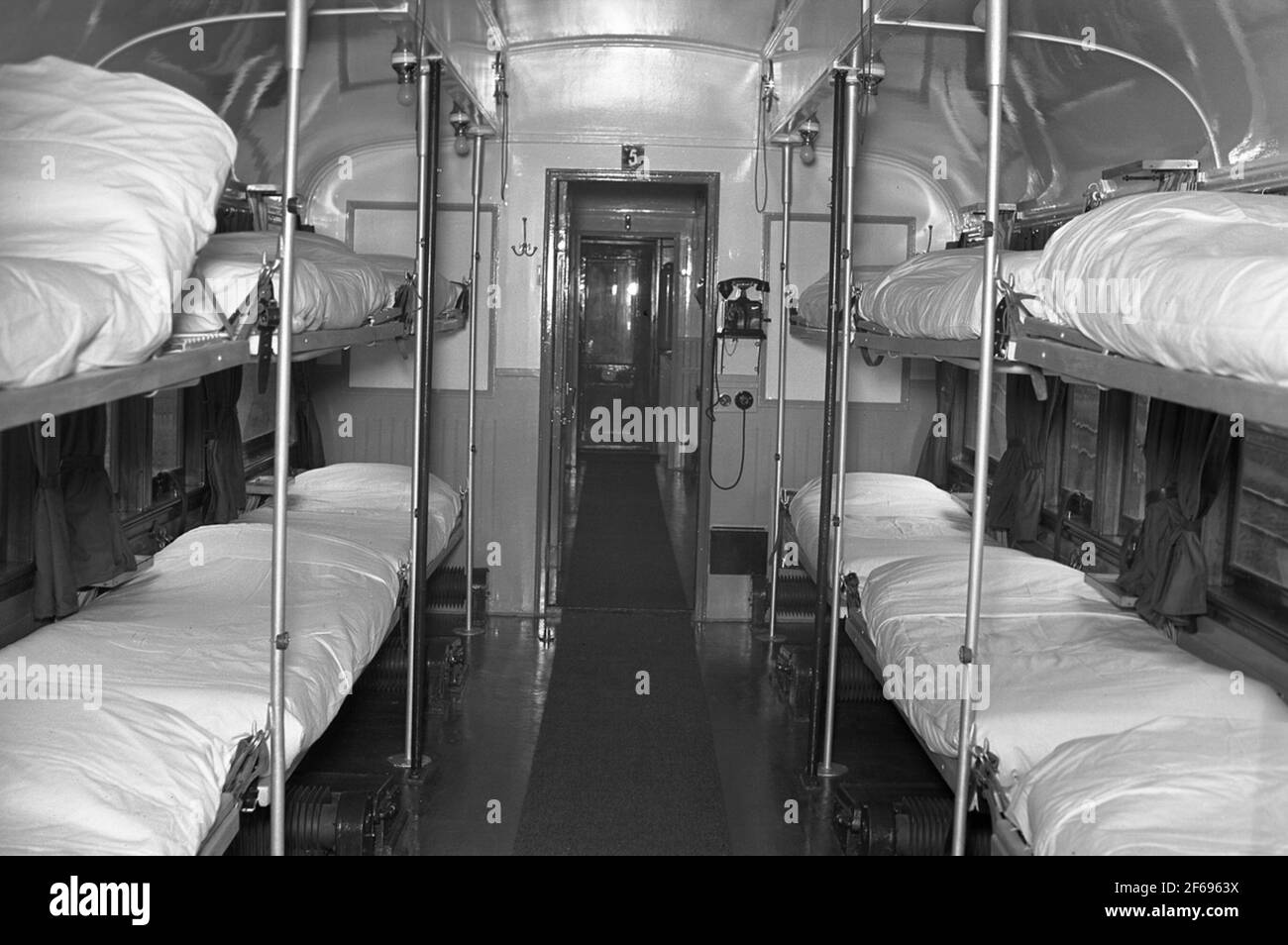 Hospital saw shown at the exhibition SJ in the defense service Stock ...