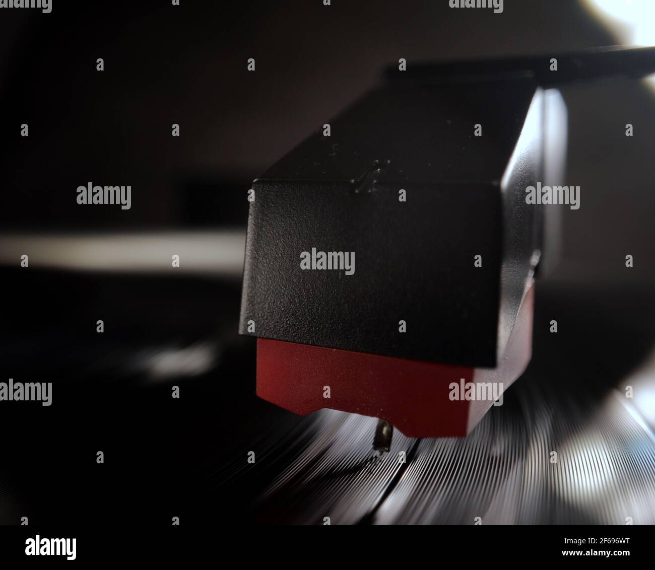 The needle of an record player in close up view Stock Photo - Alamy