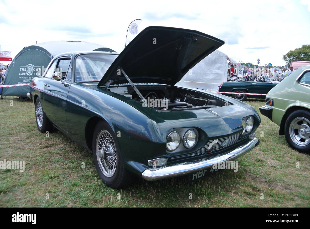Reliant Scimitar Car High Resolution Stock Photography and Images - Alamy