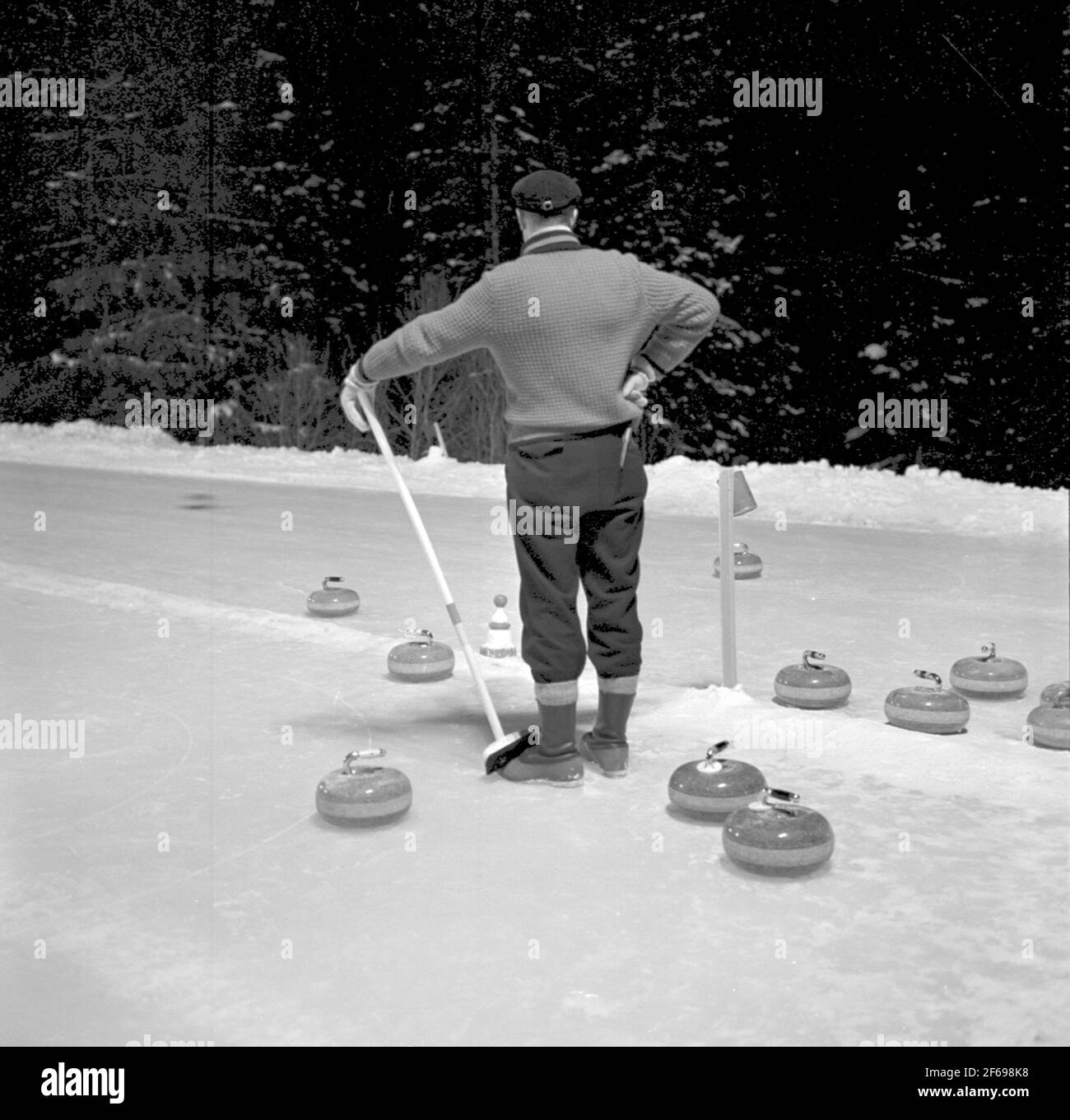Game outdoor Black and White Stock Photos & Images - Alamy