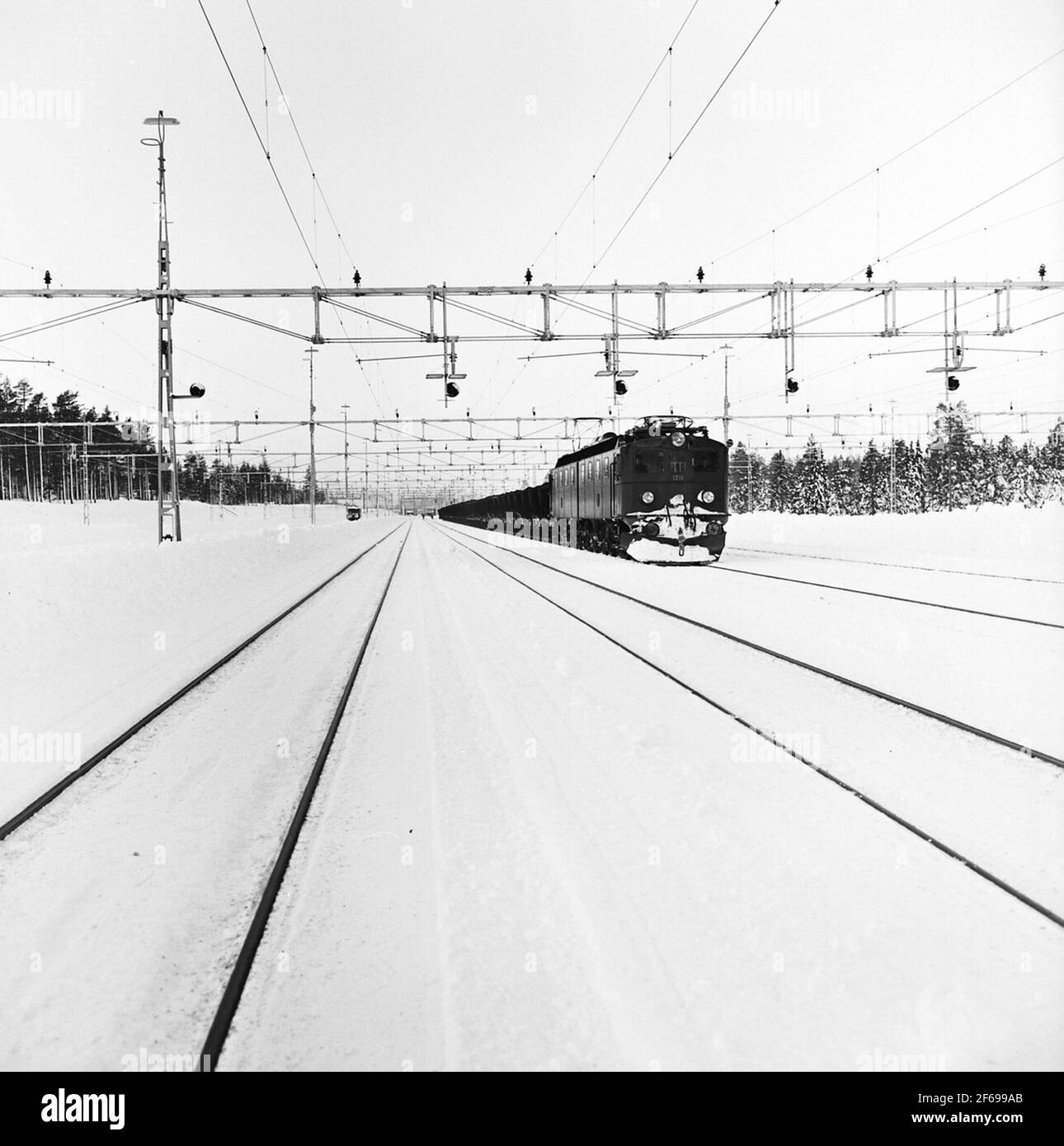 State Railways, SJ DM 1211. Wagon Malm SJ Mas Stock Photo - Alamy