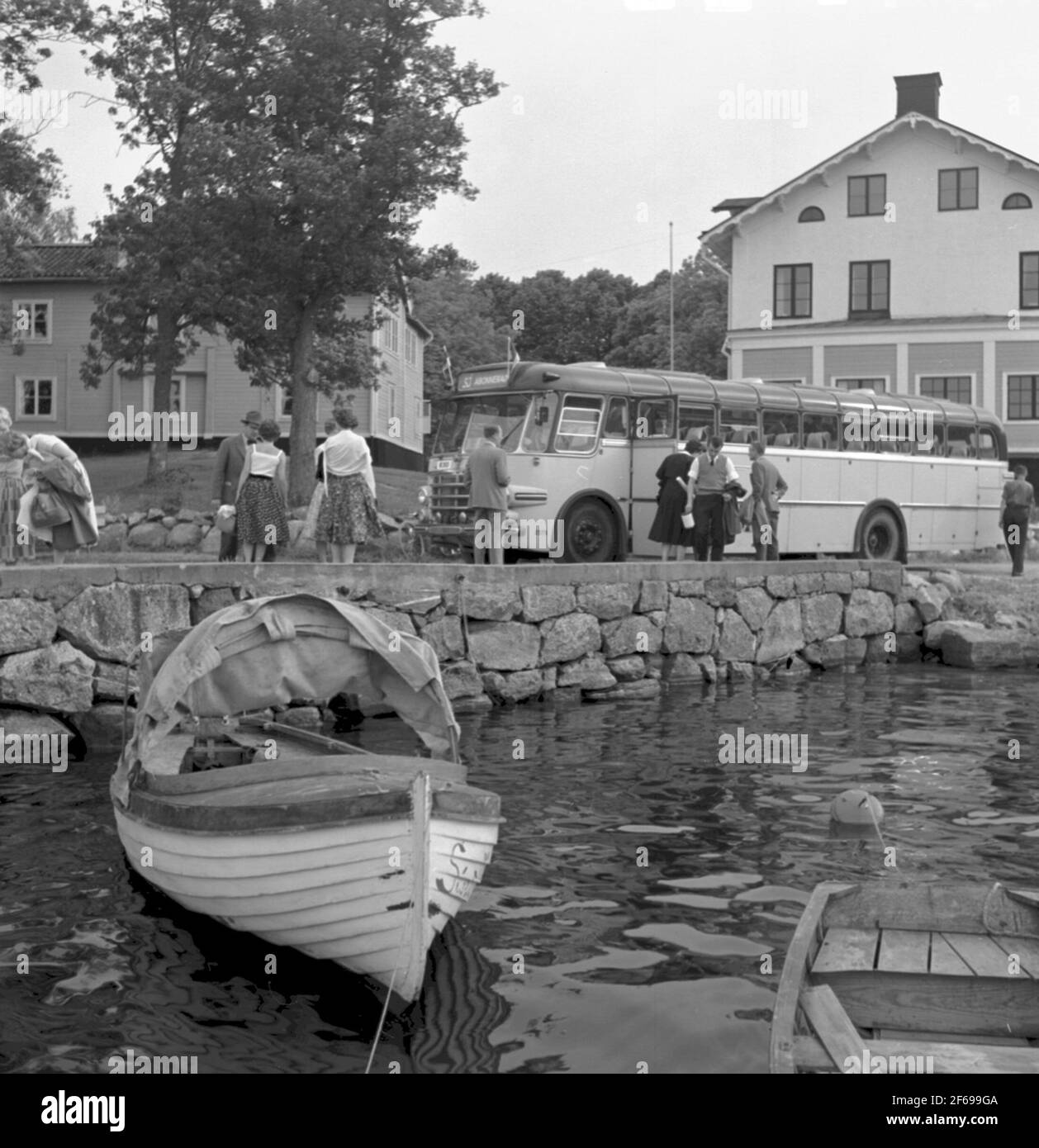 Bus tours Black and White Stock Photos & Images - Alamy