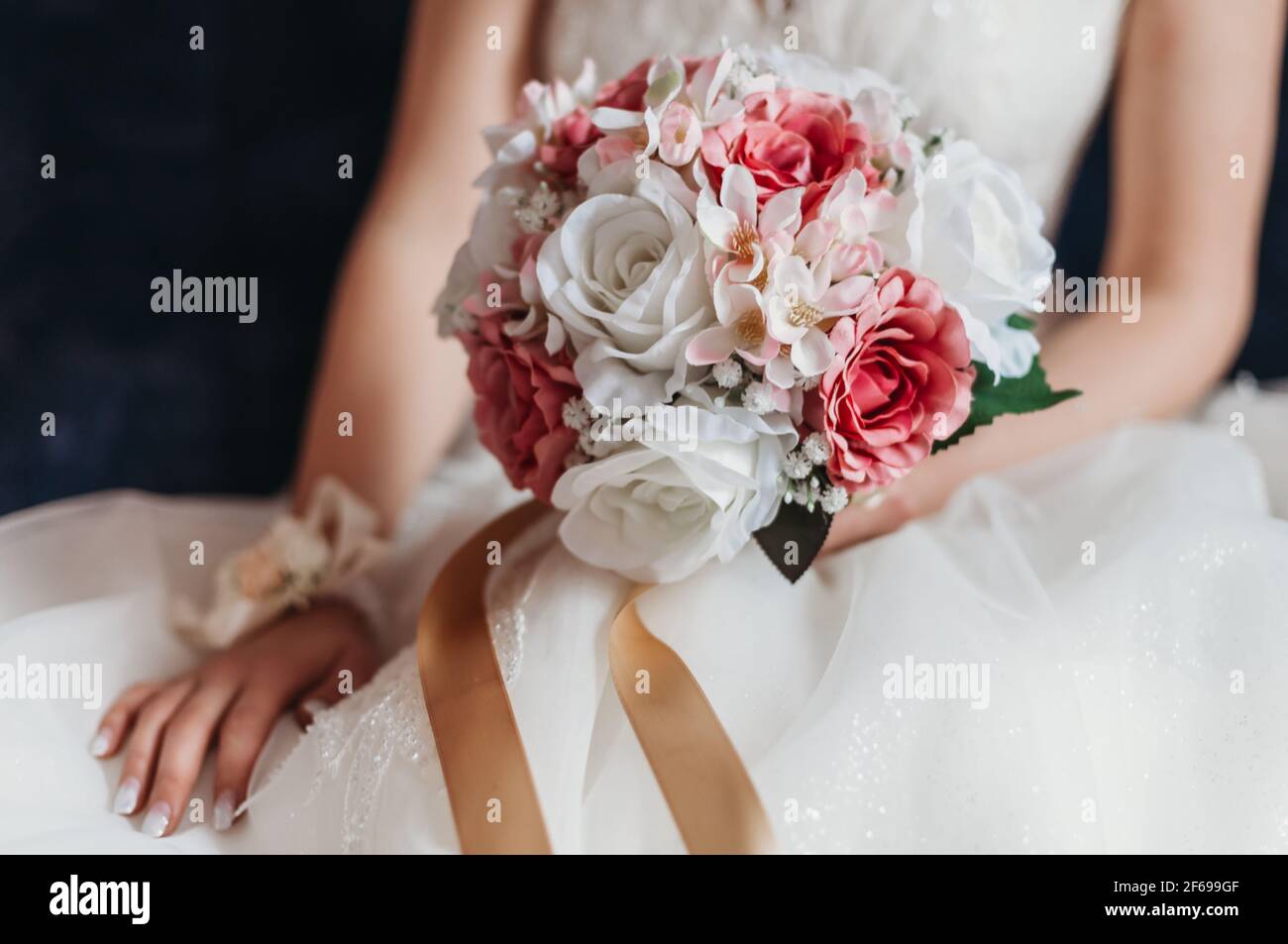 wedding bouquet with red and white roses Stock Photo - Alamy