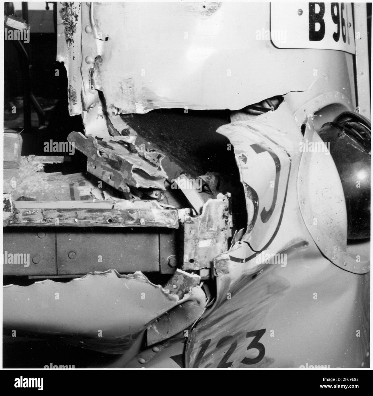Damaged volvo hi-res stock photography and images - Alamy