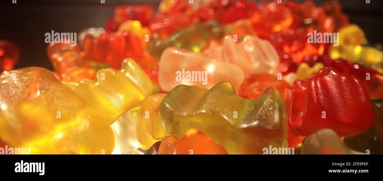 Green jelly babies gummy hi-res stock photography and images - Alamy