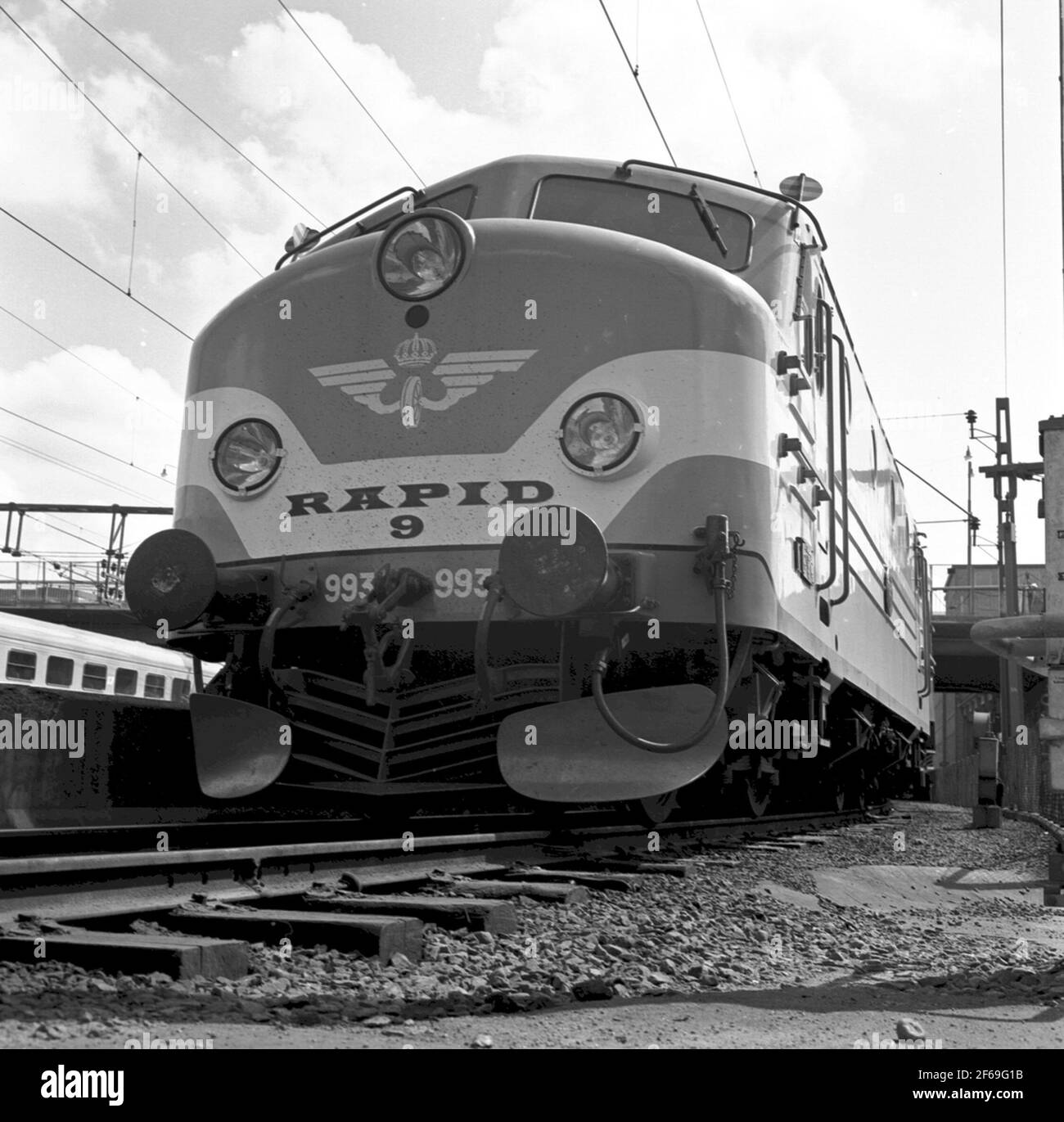 State Railways SJ Ra 993 "Rapid 9", Stockholm Central Stock Photo - Alamy