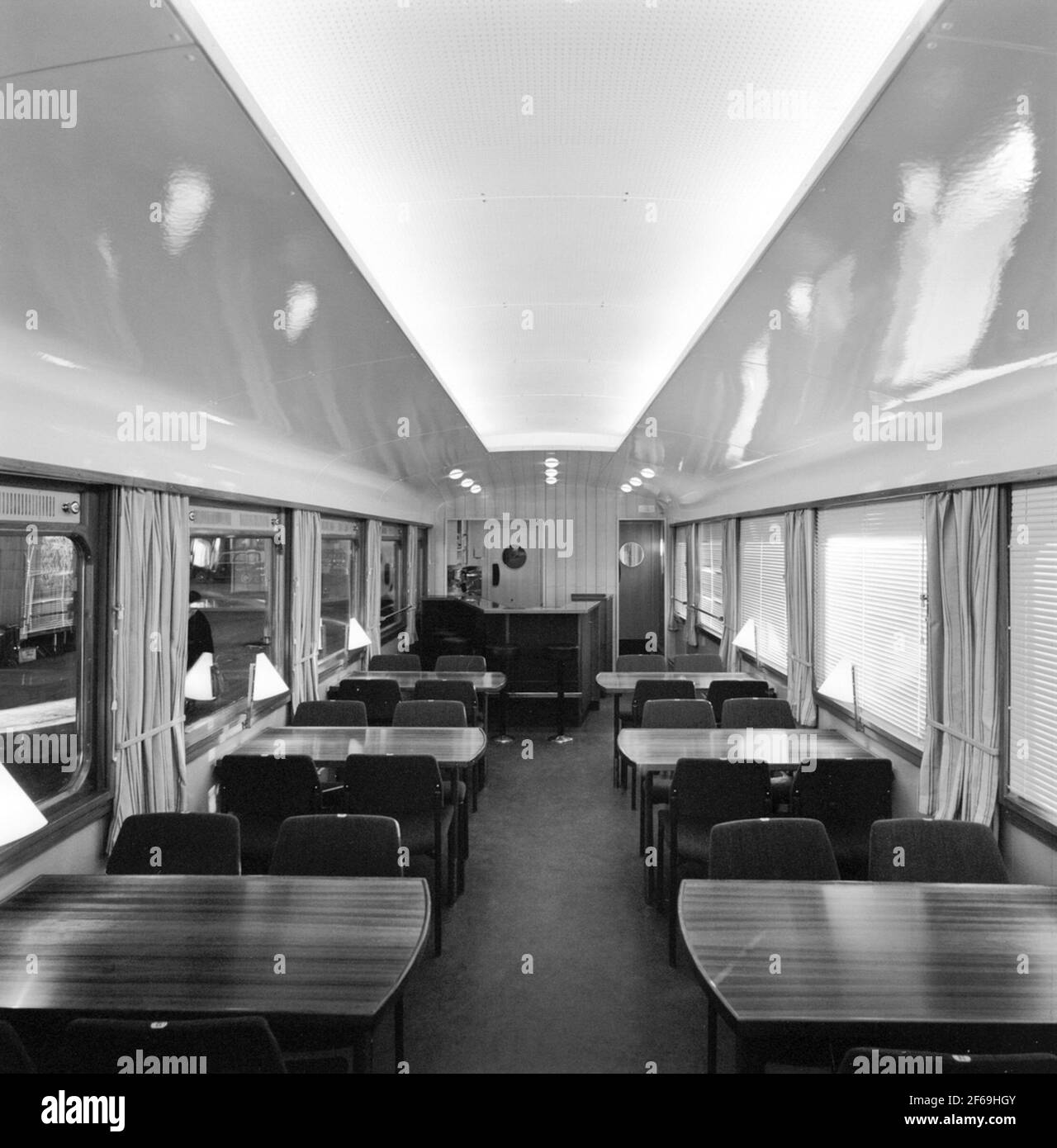 State Railways, SJ RC01 3218. Buffet trolley, serving department with bar counter Stock Photo ...