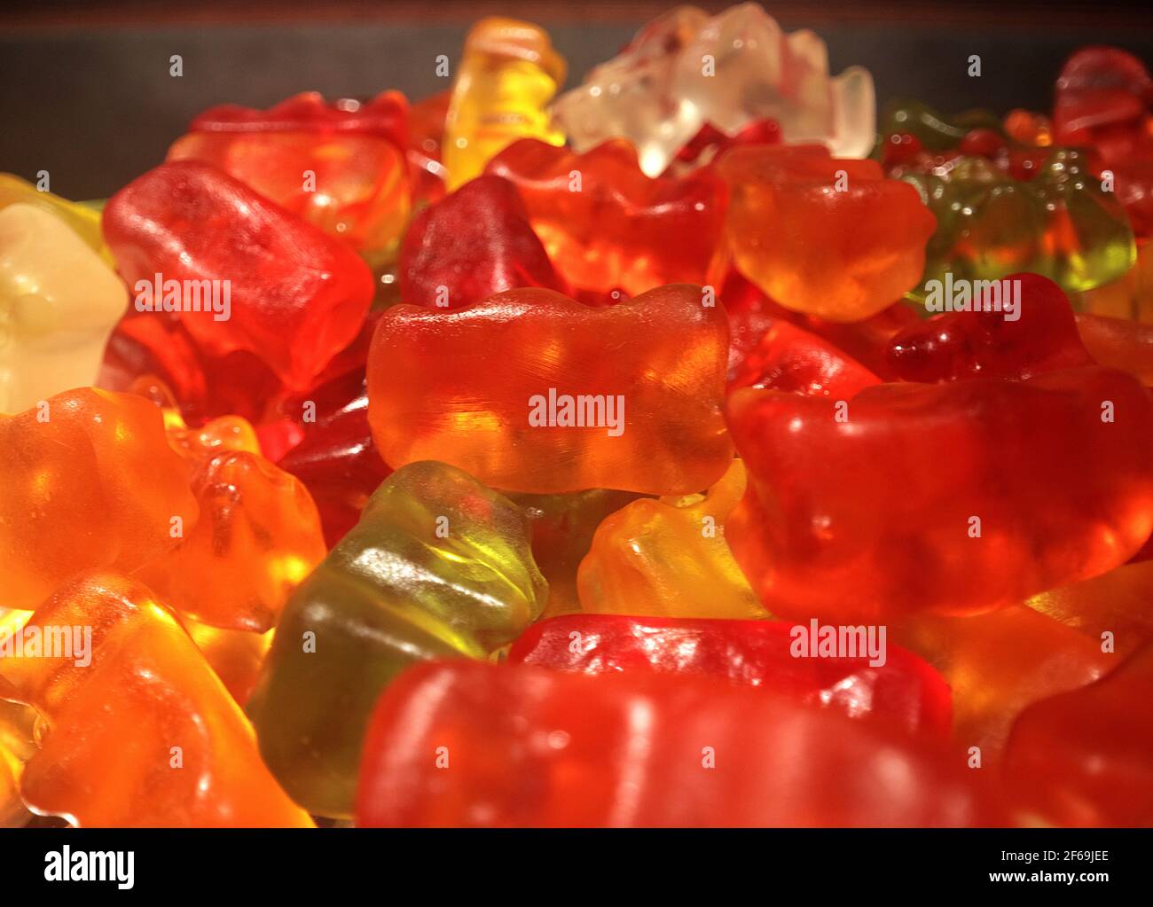 Green jelly babies gummy hi-res stock photography and images - Alamy