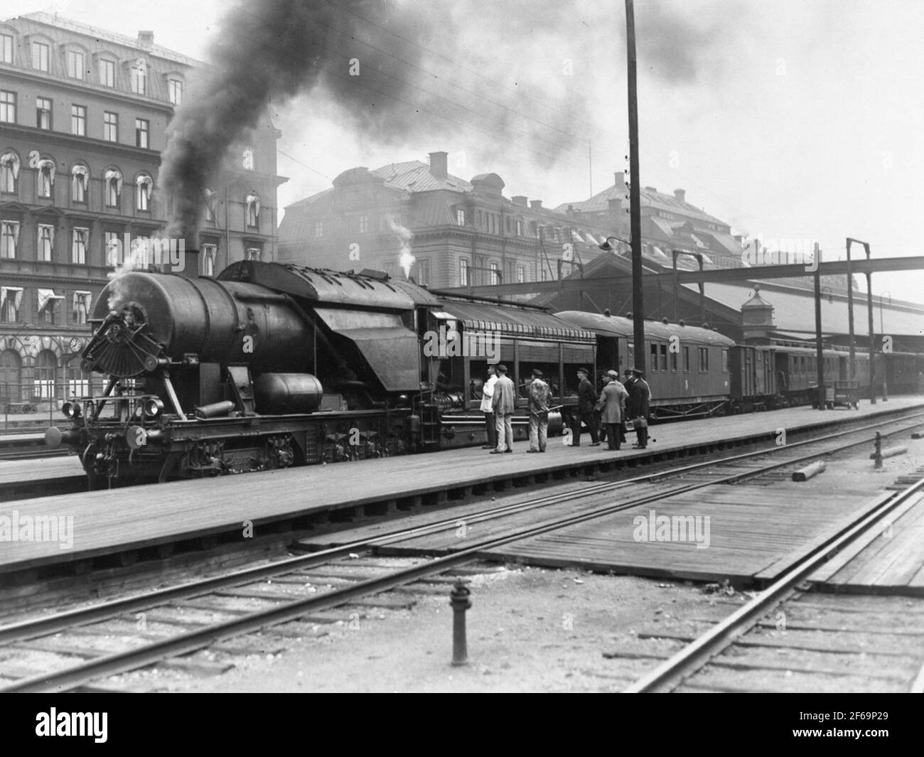 The state's railways, SJ. Ljungströms Samturbinlok built by Nydqvist ...