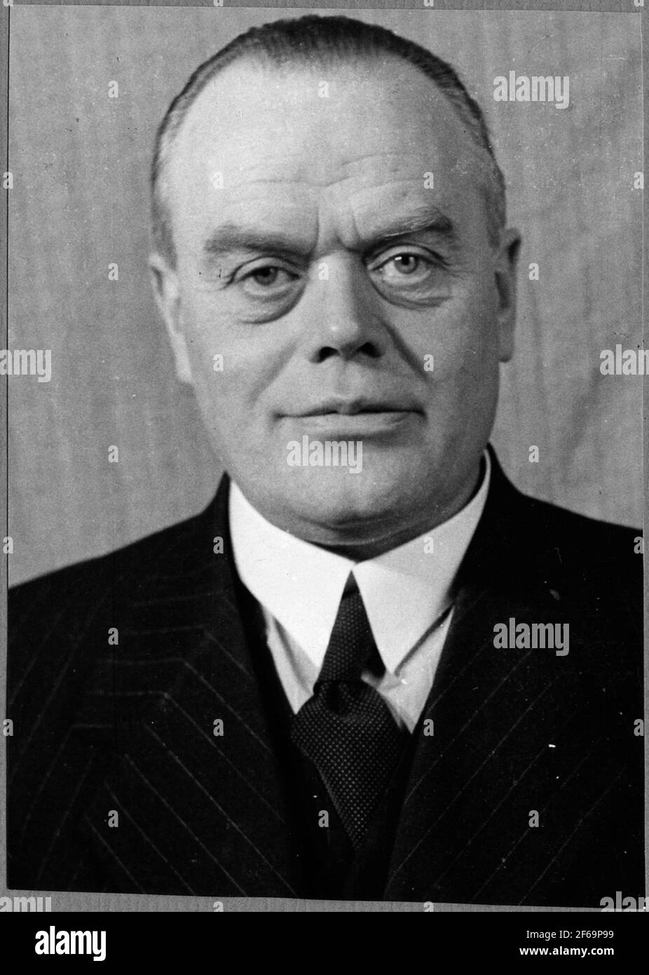 Bankey hi-res stock photography and images - Alamy