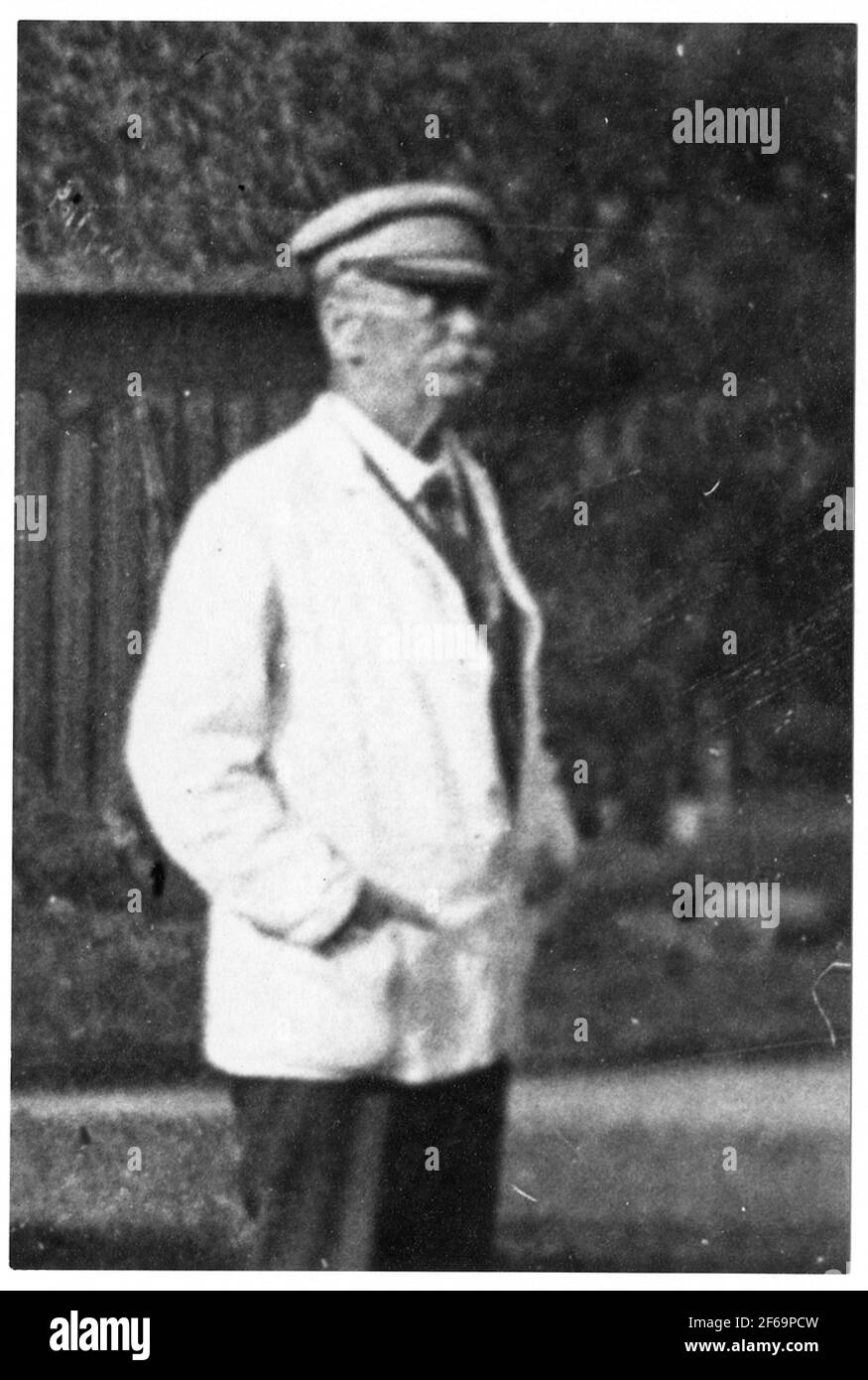 Station inspector Black and White Stock Photos & Images - Alamy