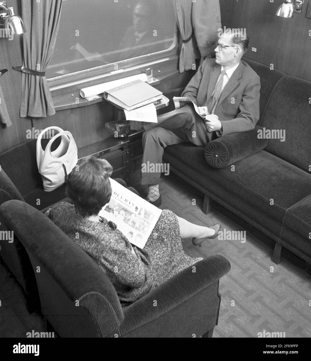 Traveling carriage Black and White Stock Photos & Images - Alamy