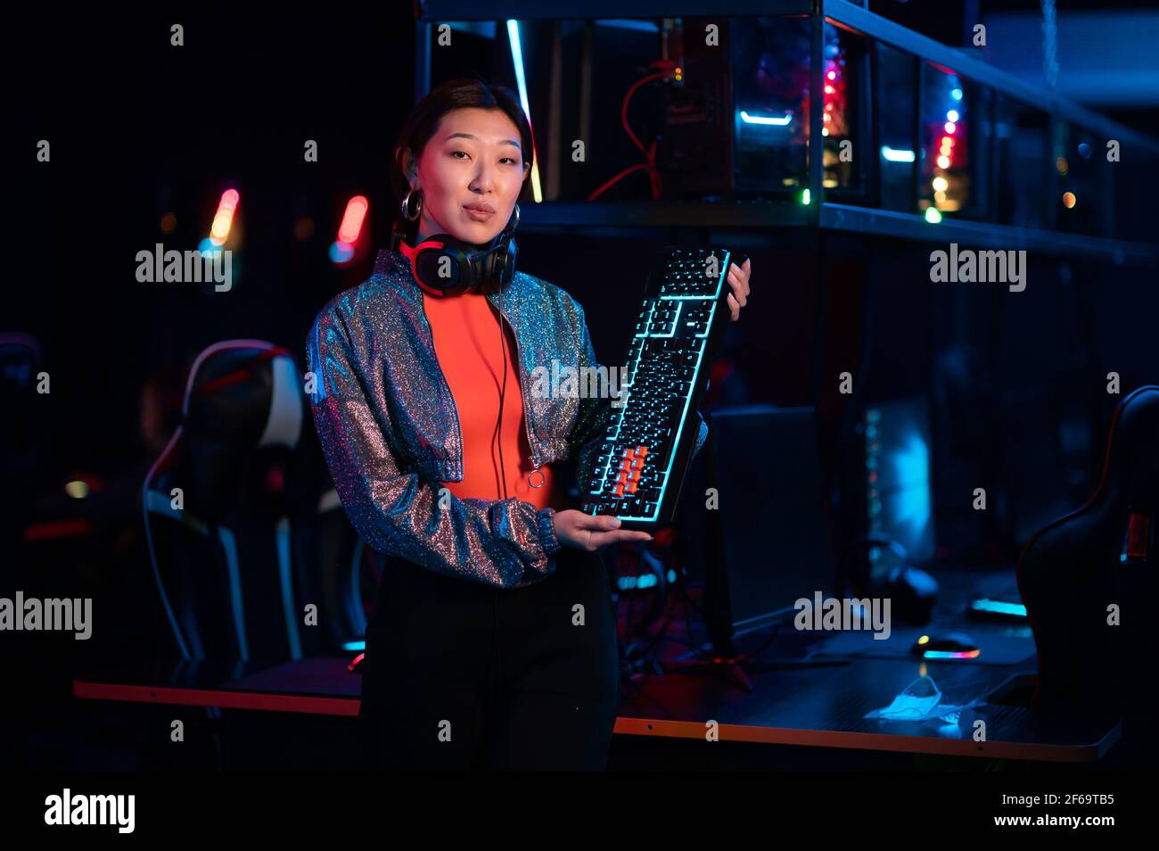 A famous girl streamer advertises a keyboard that is used in the ...