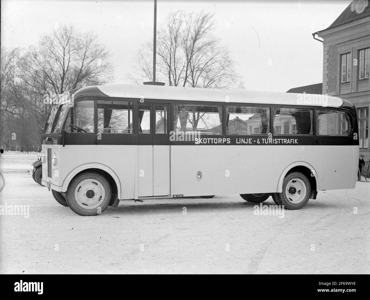 Volvo bus for shotorp line and tourist traffic. AB The Swedish railway ...