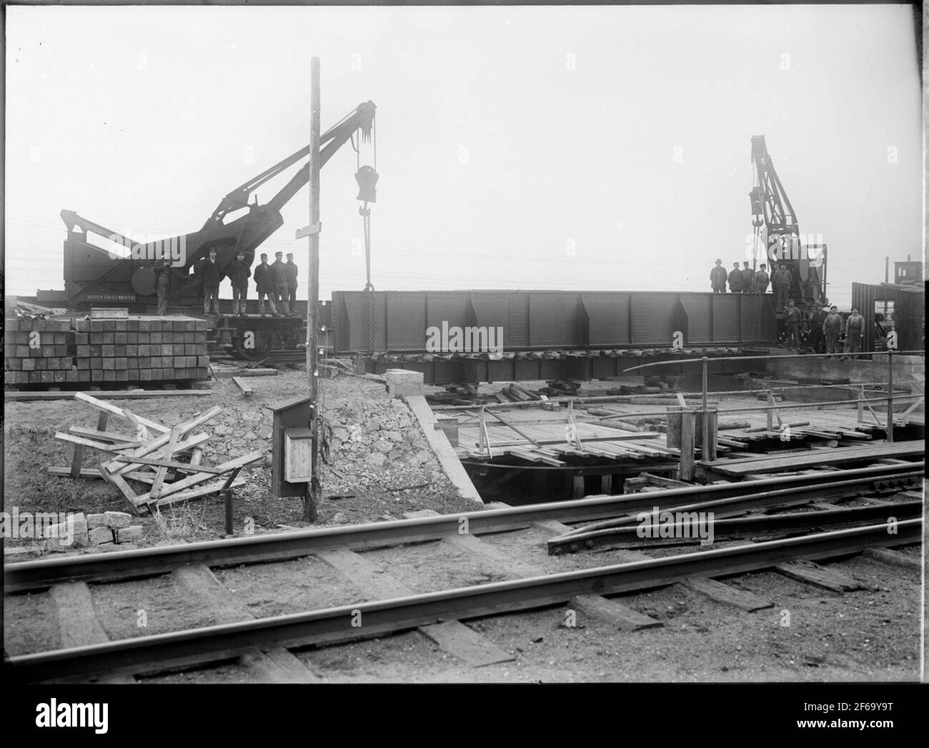 Construction of railway bridge over Segeån, Malmö Stock Photo - Alamy