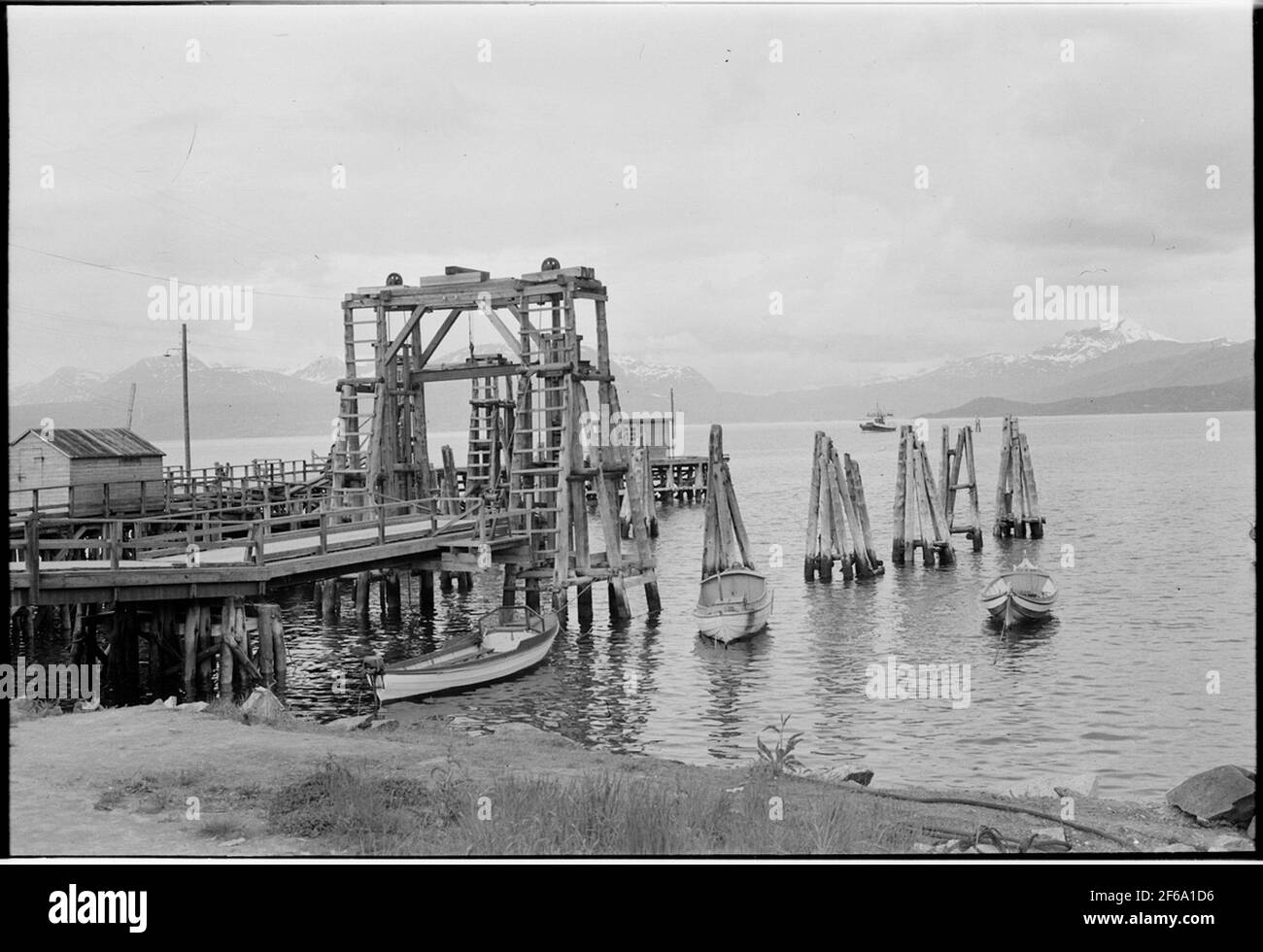 Travers and transfer ramp at port Stock Photo - Alamy