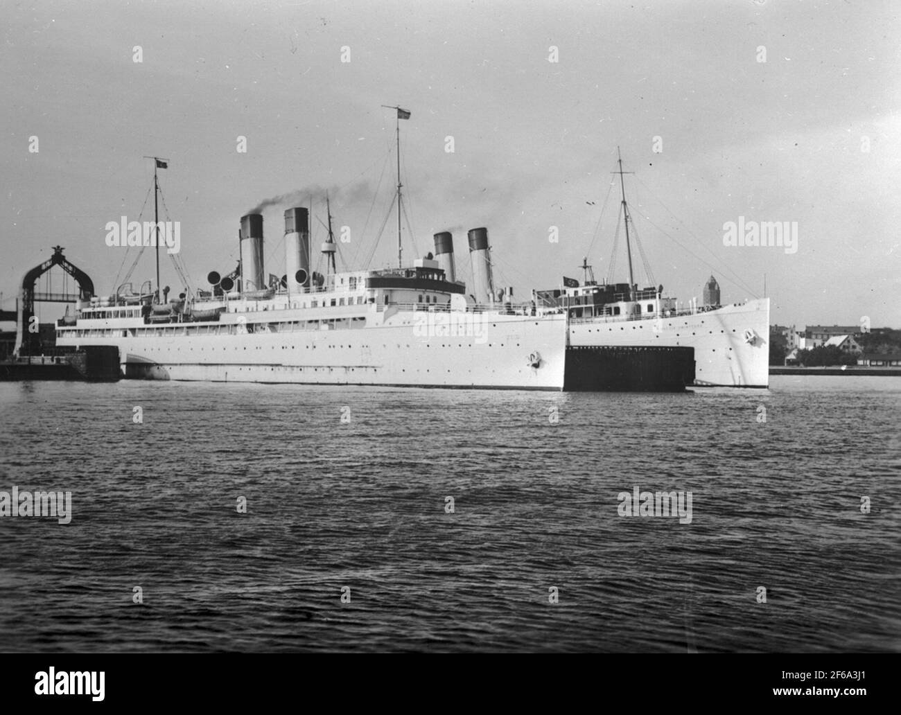 The train ferries "Queen Viktoria o. Deutschland" in Trelleborg harbor ...