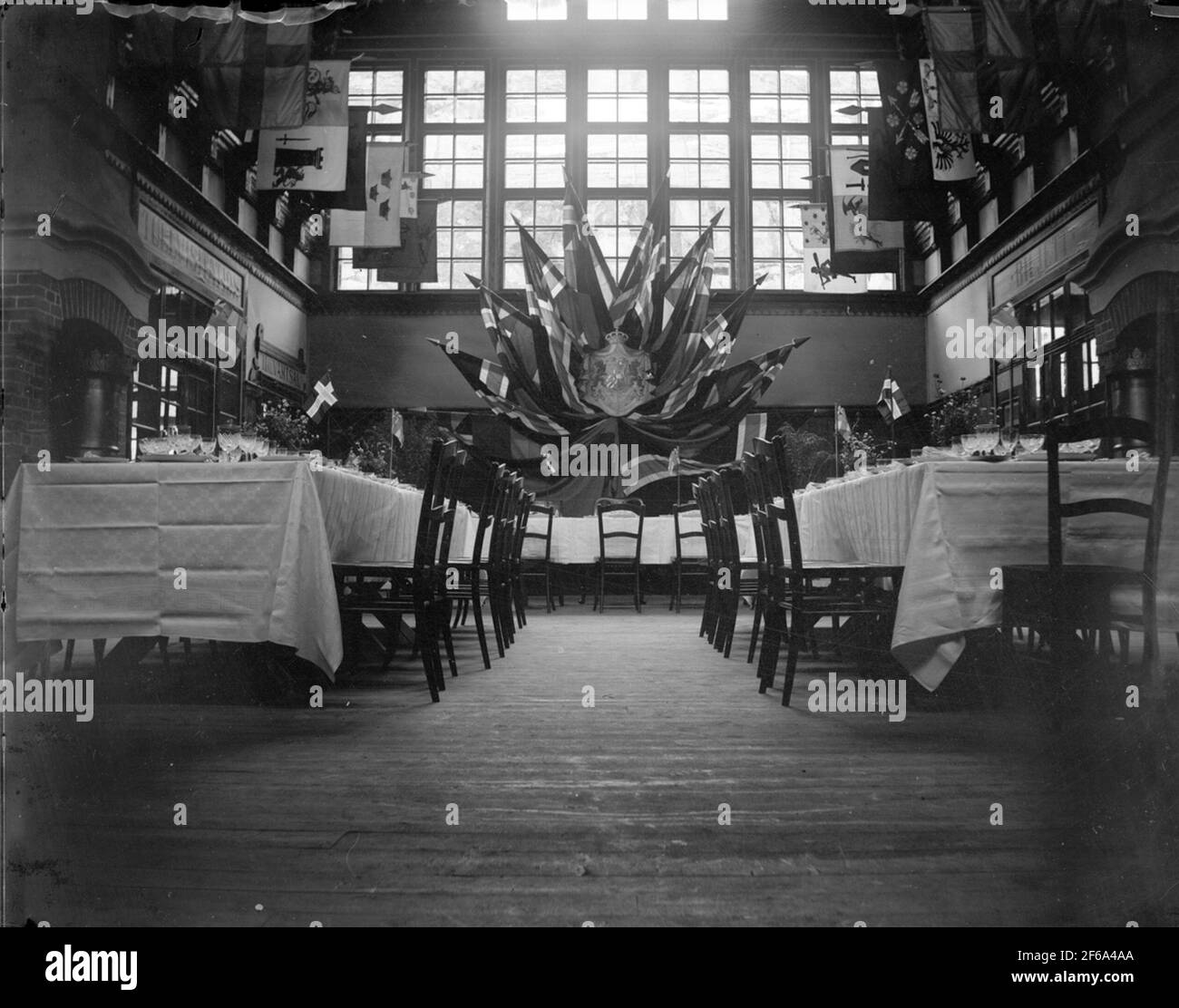 3rd grade waiting room at the inauguration Stock Photo - Alamy