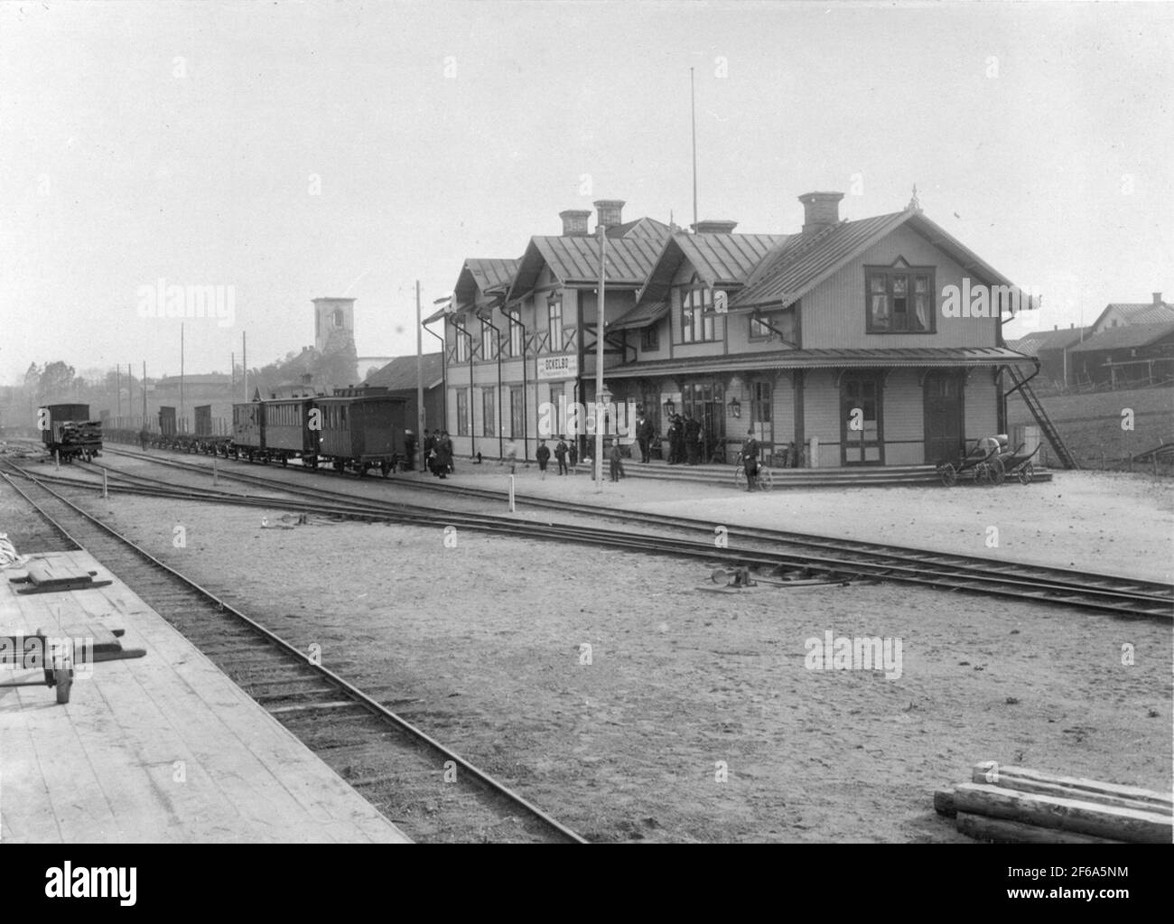 Donj station house and rail yard Stock Photo - Alamy